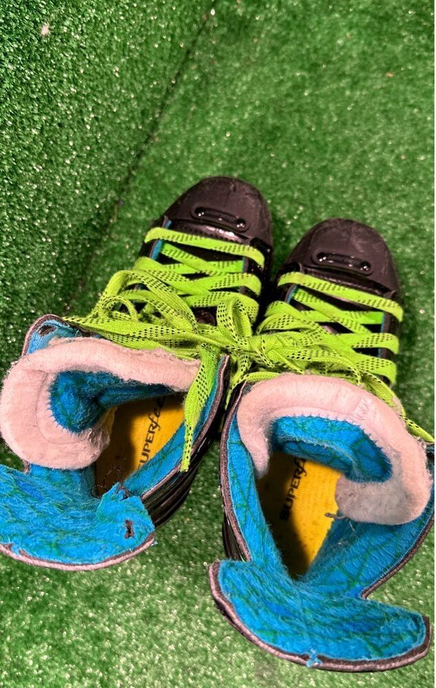 Bauer XLP Hockey Skates 2.5 Skate Size | SidelineSwap