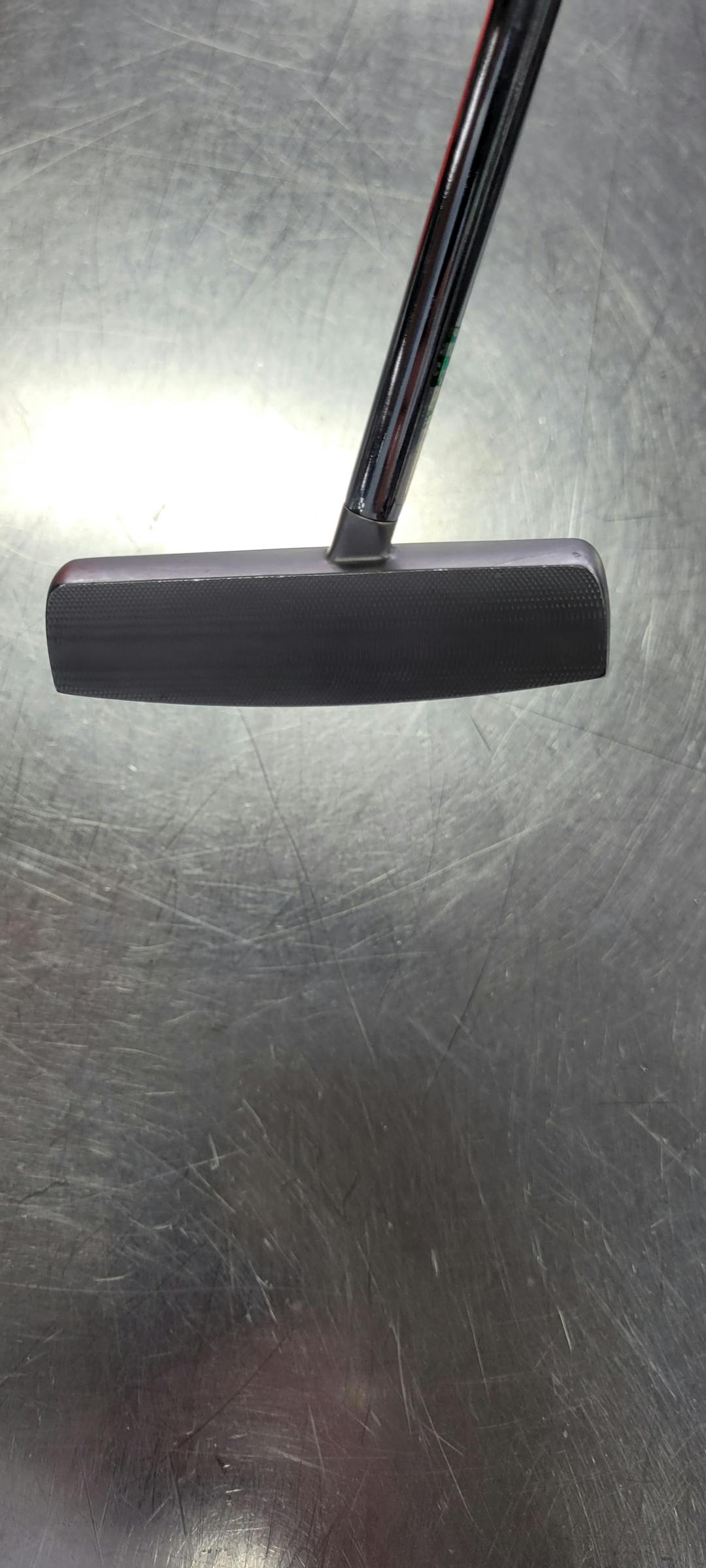 Used Cleveland Classic Collection 5.5 Mallet Putters | SidelineSwap