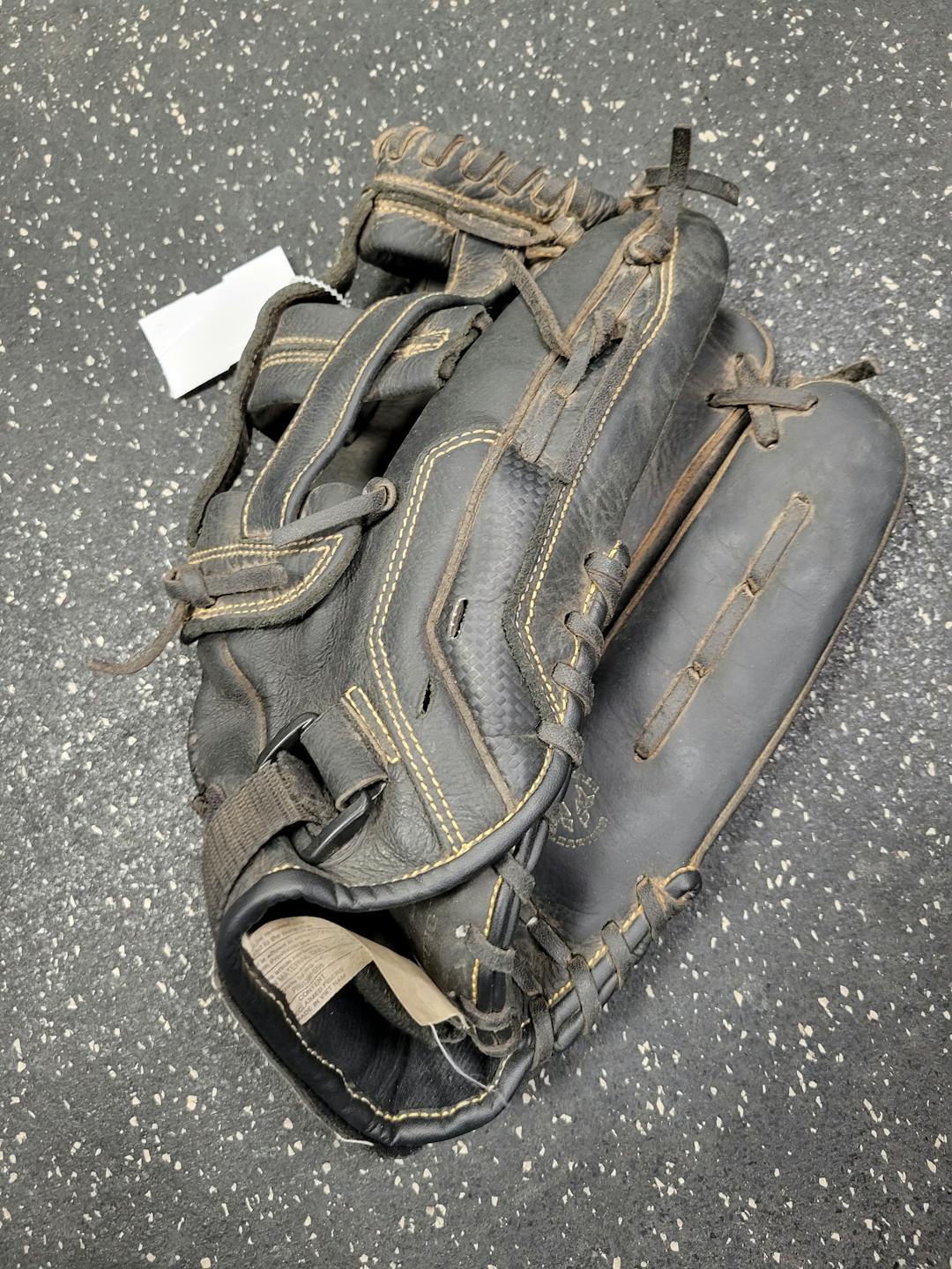 Used Mizuno Gpm 1305 13" Fielders Gloves | SidelineSwap