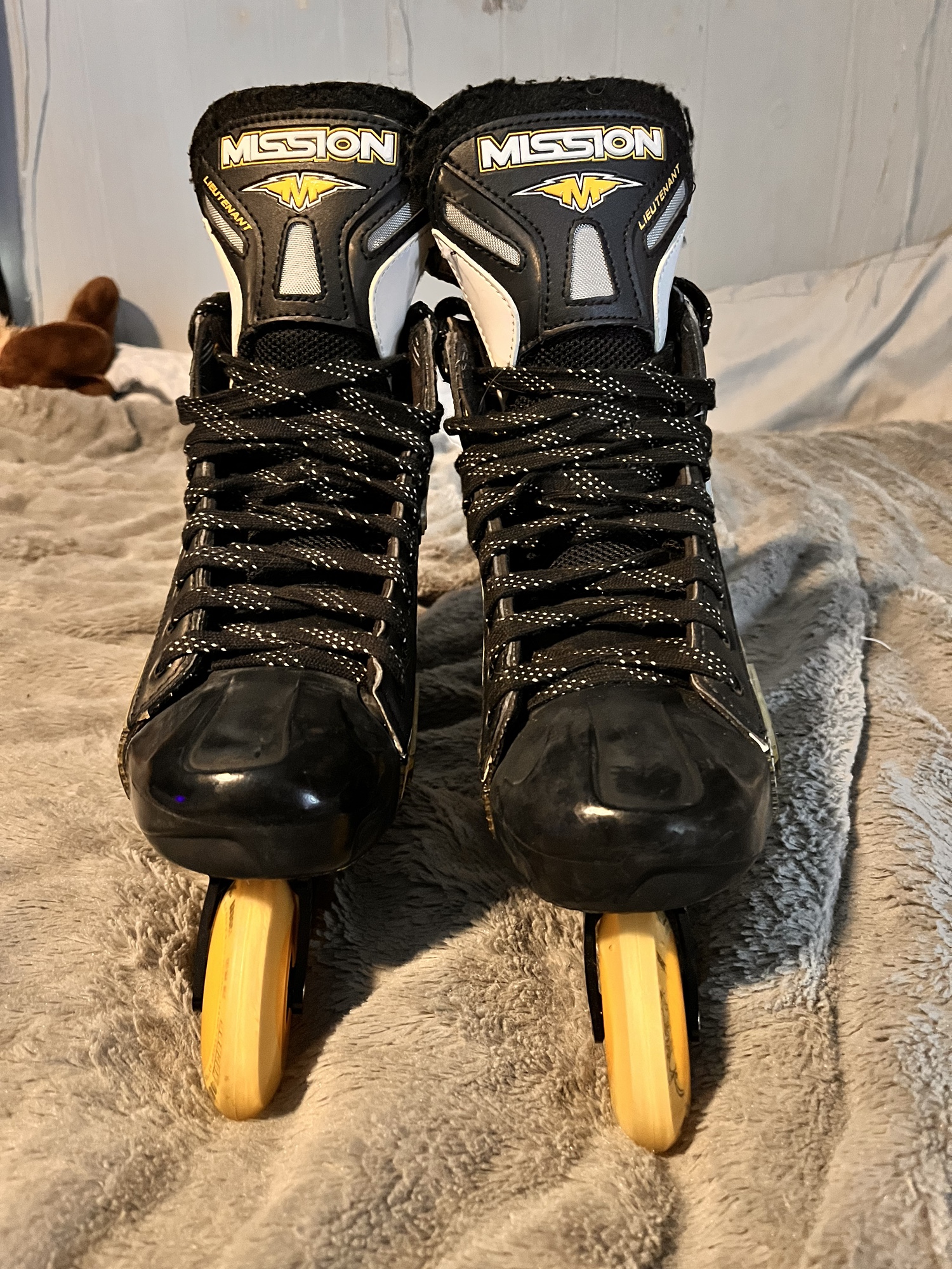 *RARE* *OLD* mission lieutenant the syndicate inline hockey skates ...