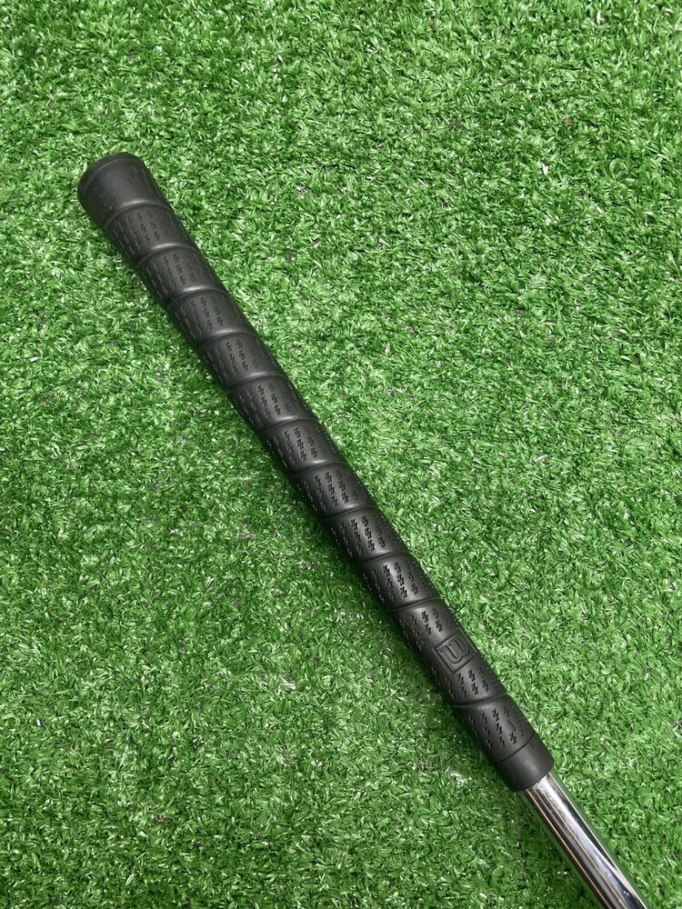 Ladies Wilson Oversize Counter Torque 9 Iron Steel Shaft RH 35”L ...