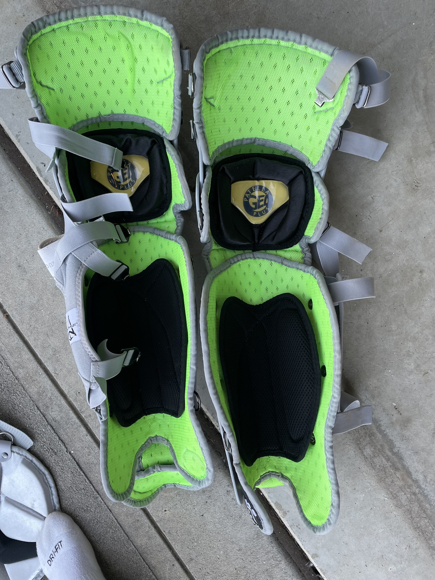 All-Star Intermediate S7 Axis Series Catcher's Ages 12-16 | SidelineSwap