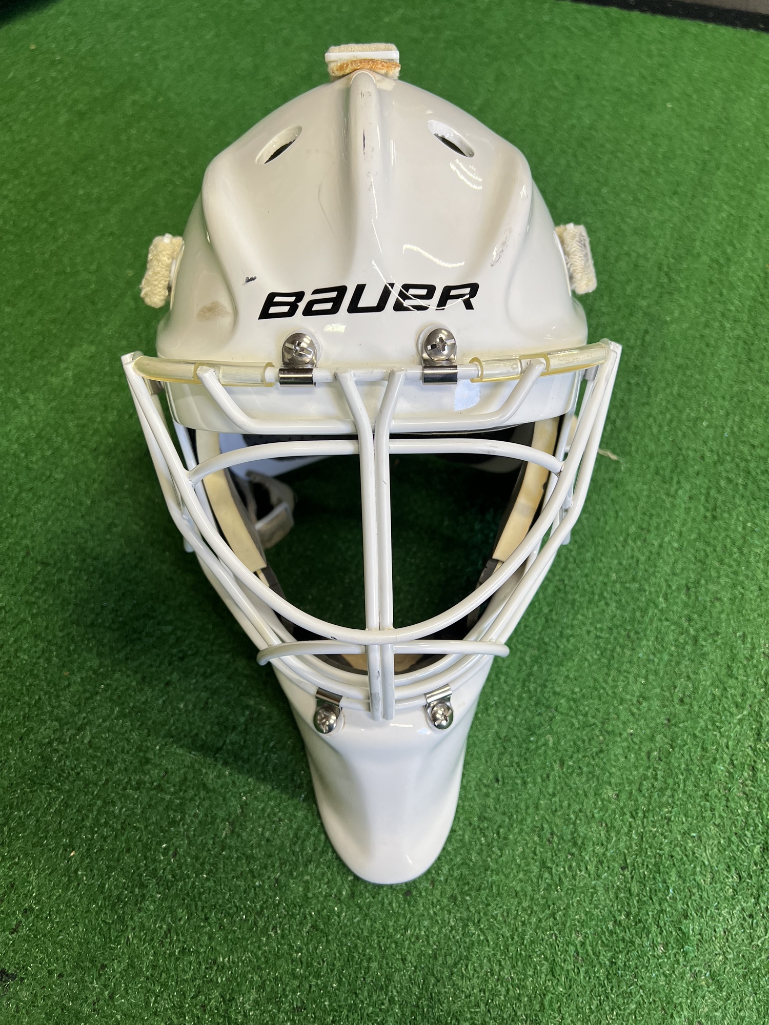 Used Bauer Pro 960 Goalie Mask Fit 1 / Small | SidelineSwap