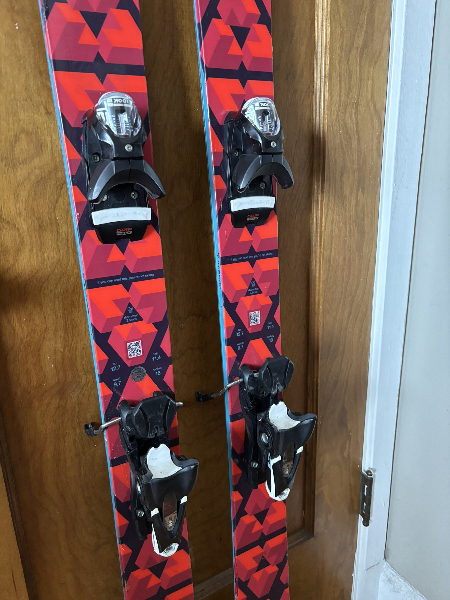 Black Crows Camox 181cm with Look 12 Gripwalk Bindings | SidelineSwap