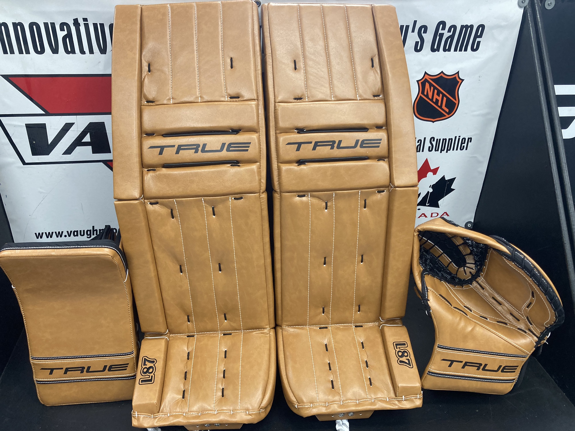 New Vintage True Pro Custom PX3 Full Set | SidelineSwap