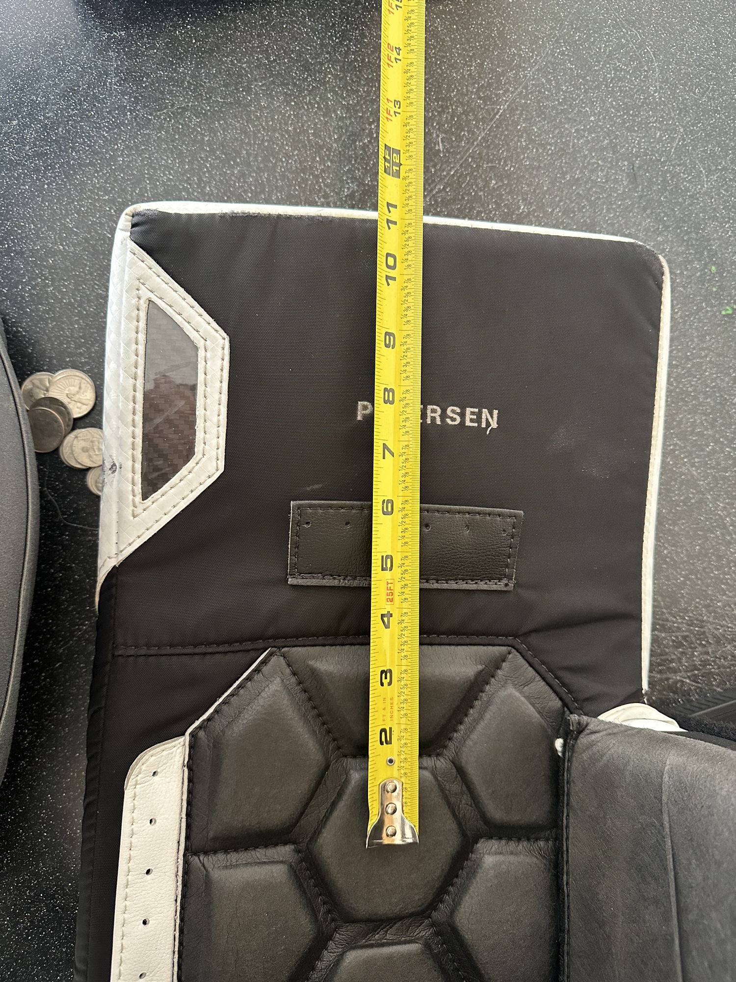 Vaughn SLR 3 Pro return leg pads | SidelineSwap