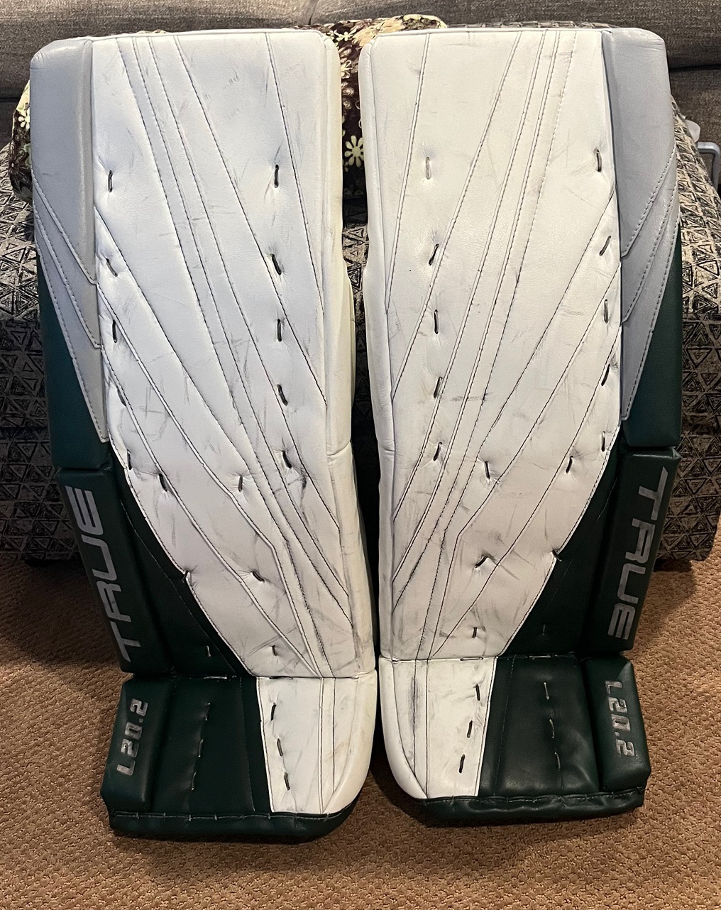 34" True Pro Stock L20.2 Goalie Leg Pads | SidelineSwap