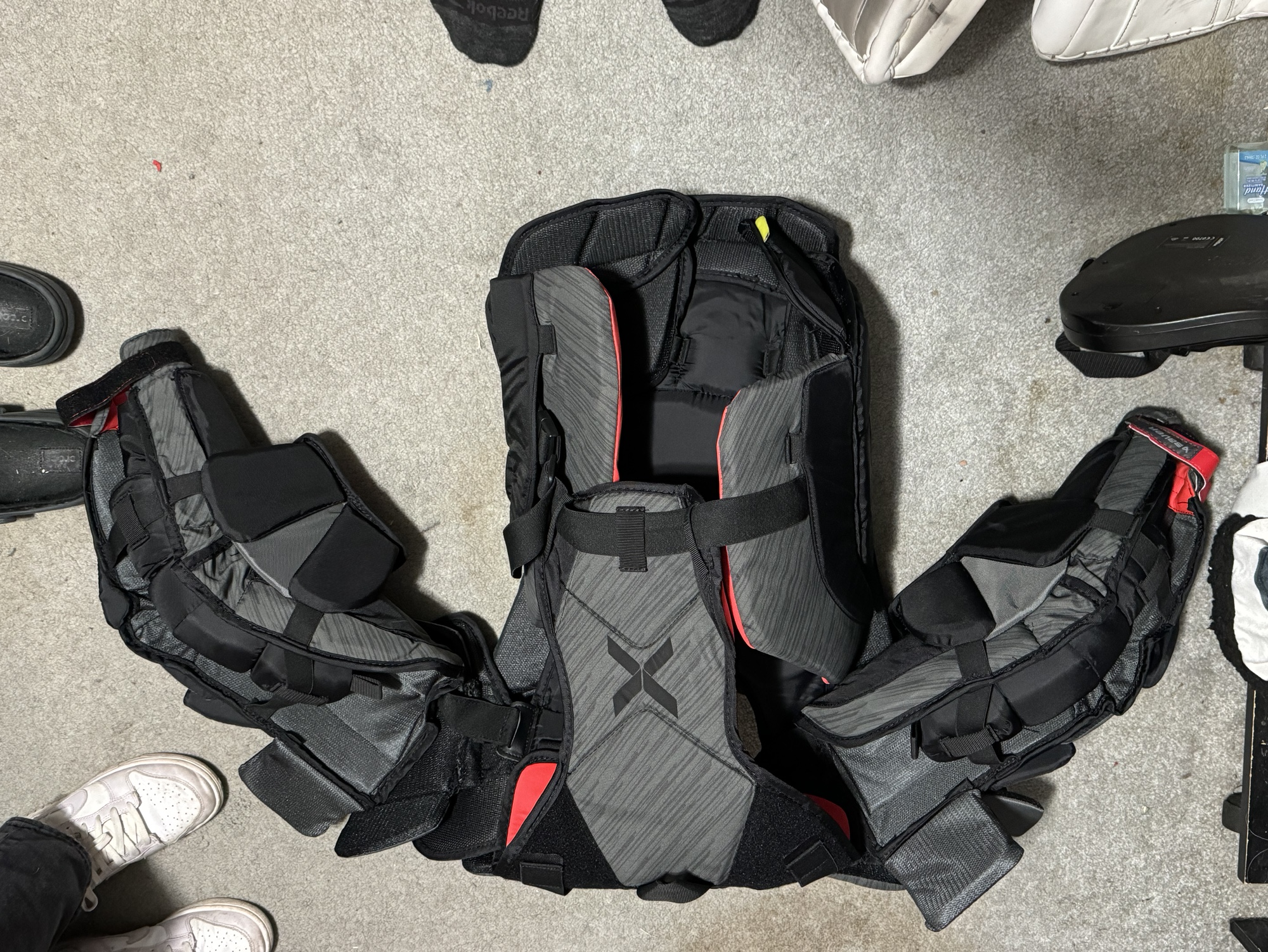 New Medium Bauer Hyperlite 2 Goalie Chest Protector | SidelineSwap
