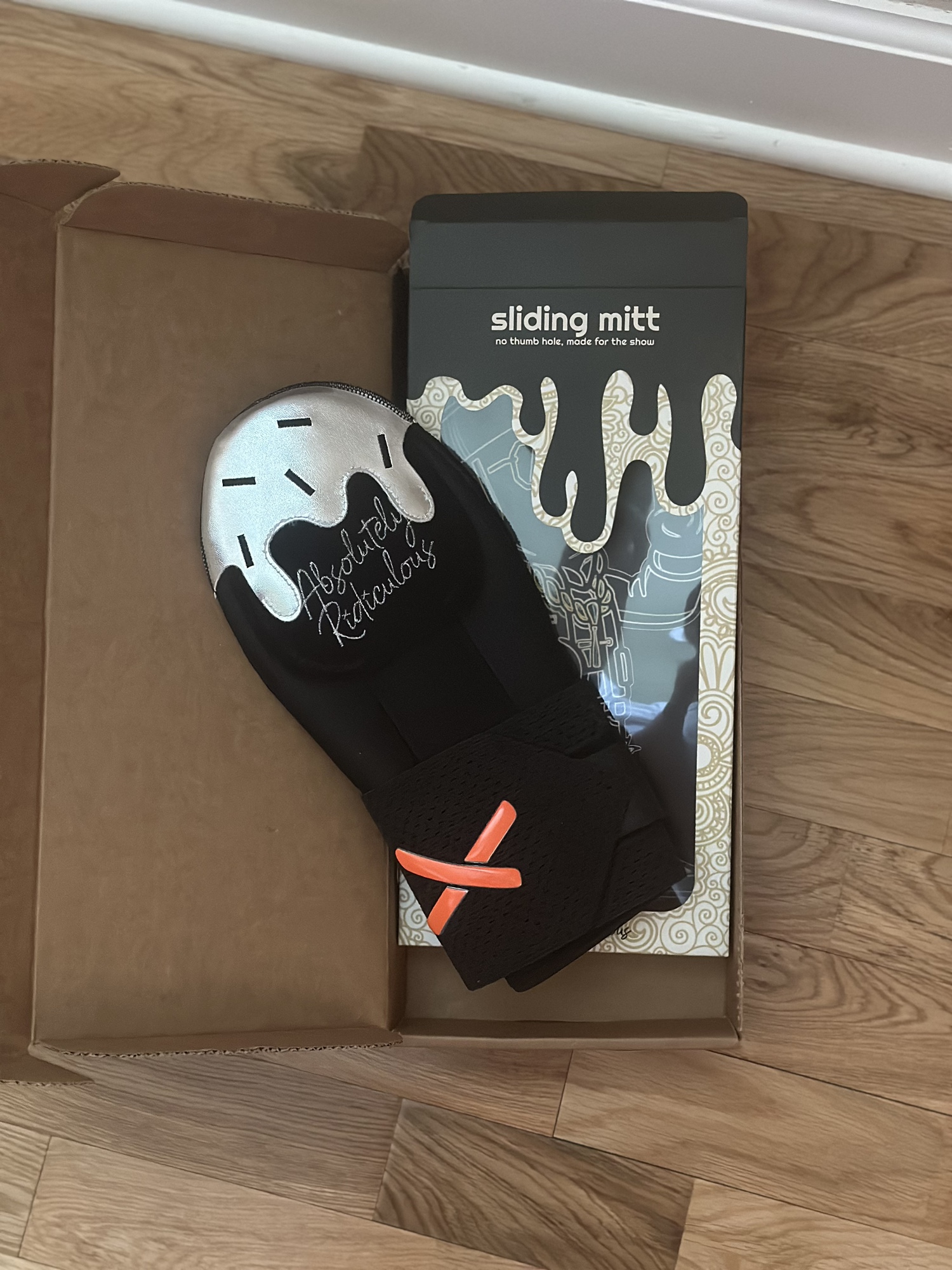 Absolutely Ridiculous Sliding Mitt Metal Drip | SidelineSwap