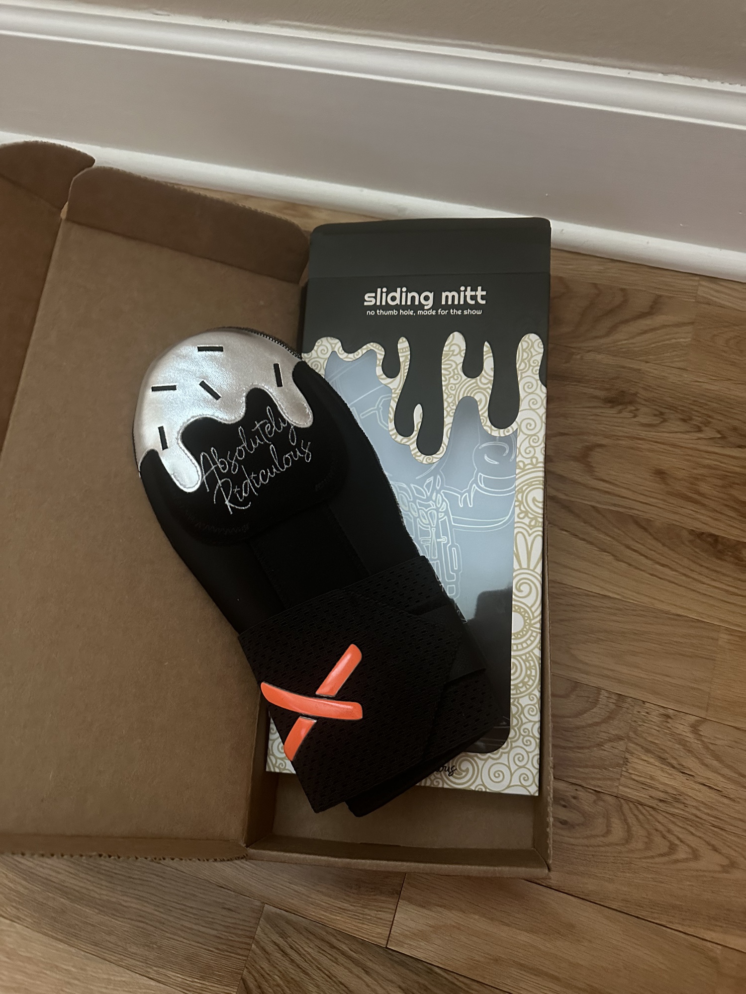Absolutely Ridiculous Sliding Mitt Metal Drip | SidelineSwap