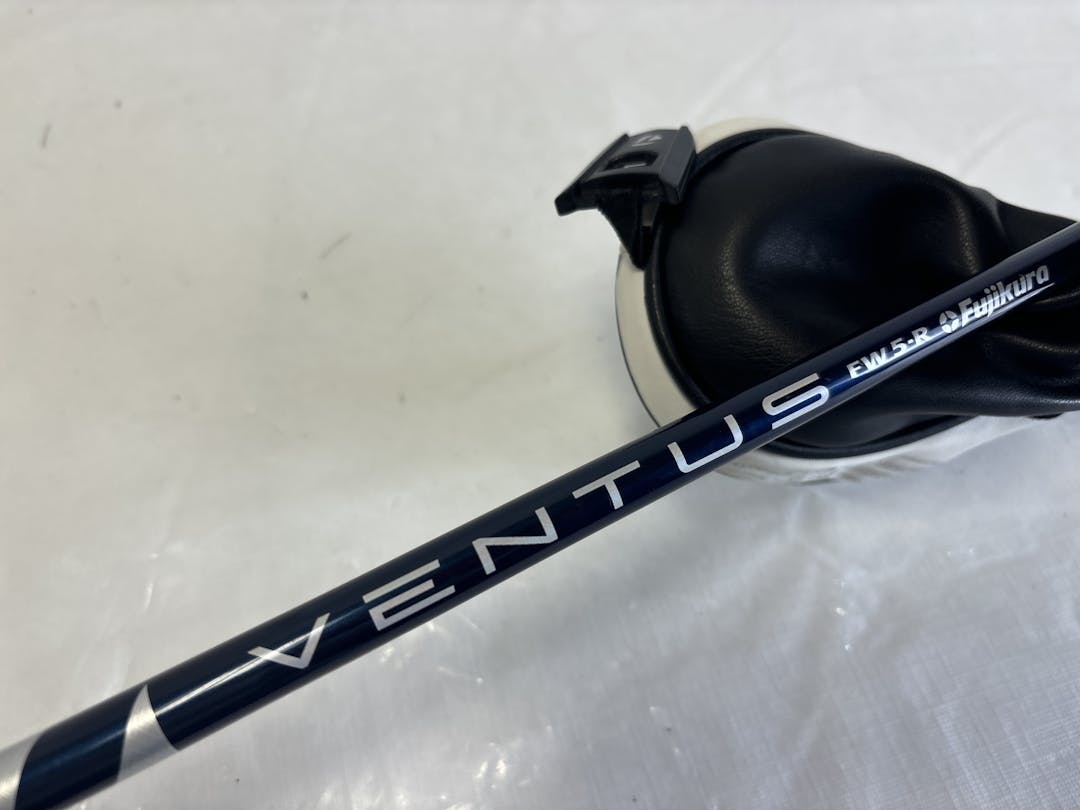 Used Taylormade Sim 2 Max D 5 Wood 18deg Regular Flex Graphite Shaft ...