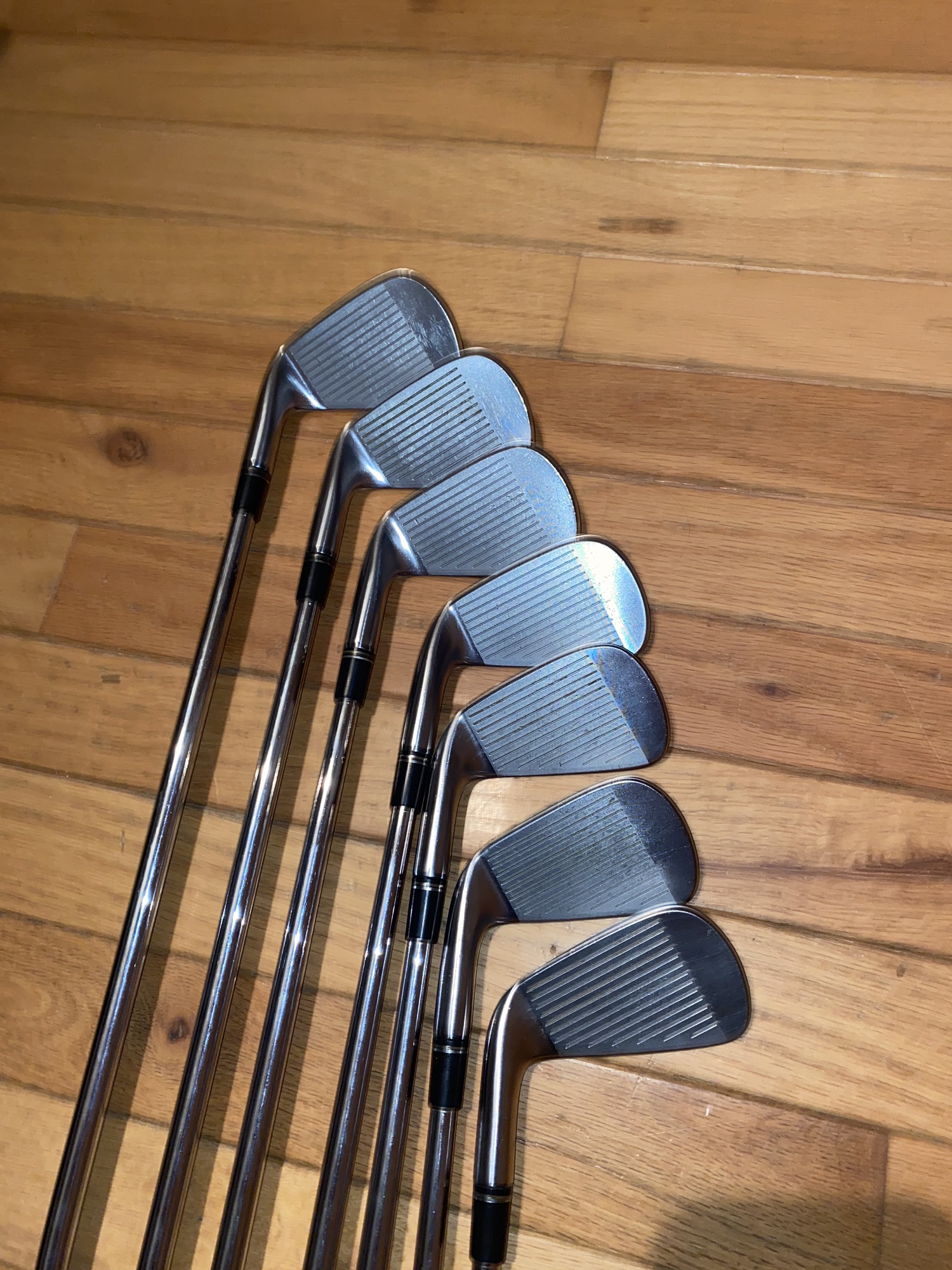 Men's Right Handed Stiff Flex Steel Shaft P770 Iron Set | SidelineSwap