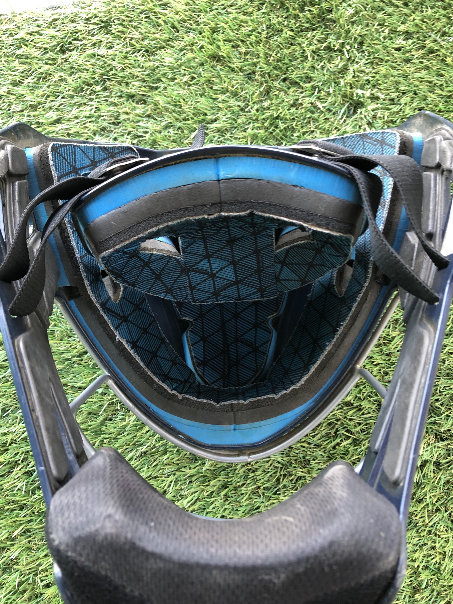 Used Youth Easton Gametime Catcher's Mask | SidelineSwap