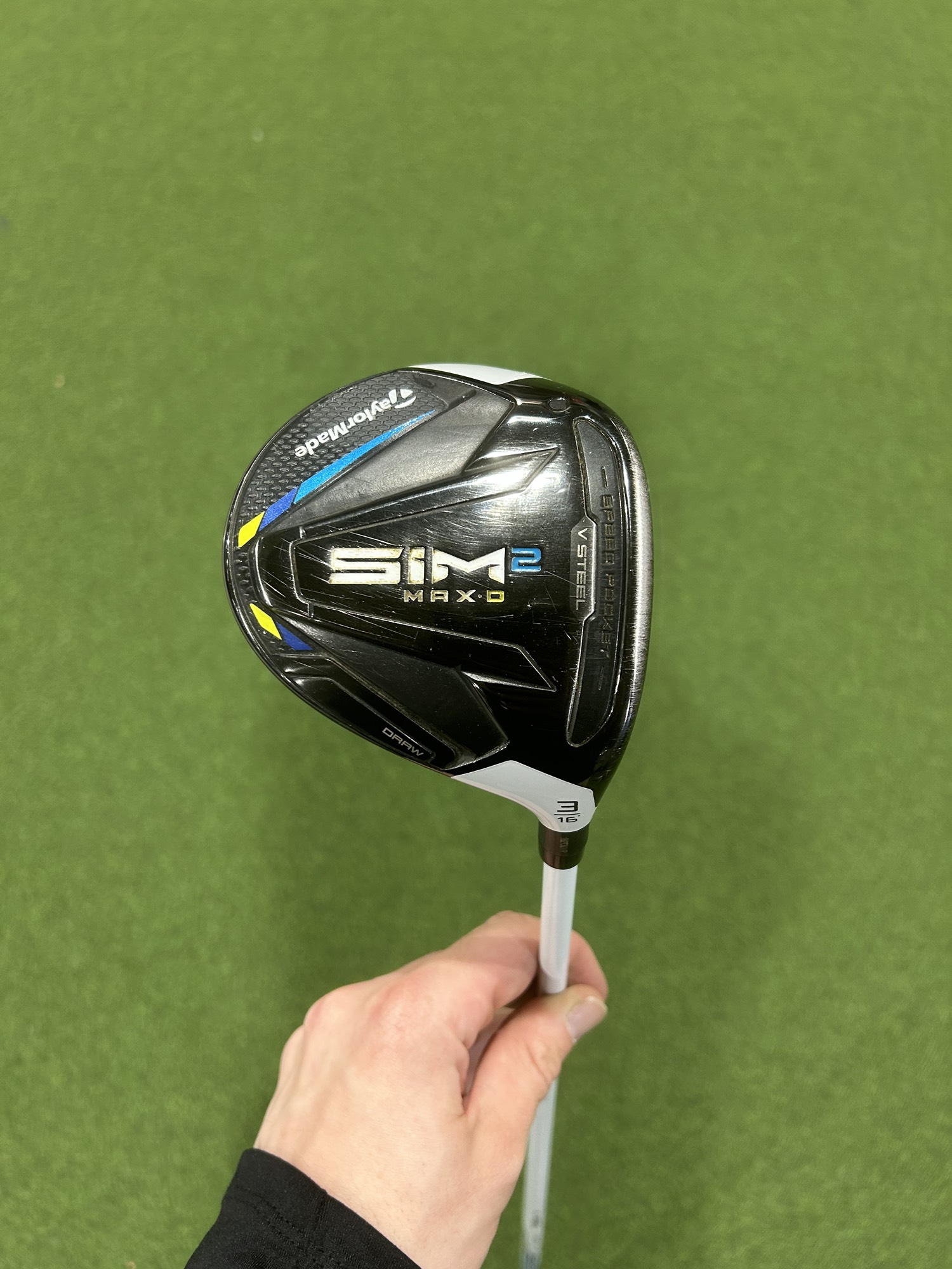 Used Men's TaylorMade SIM 2 Max Right Handed 3 Wood (Stiff Flex) | SidelineSwap