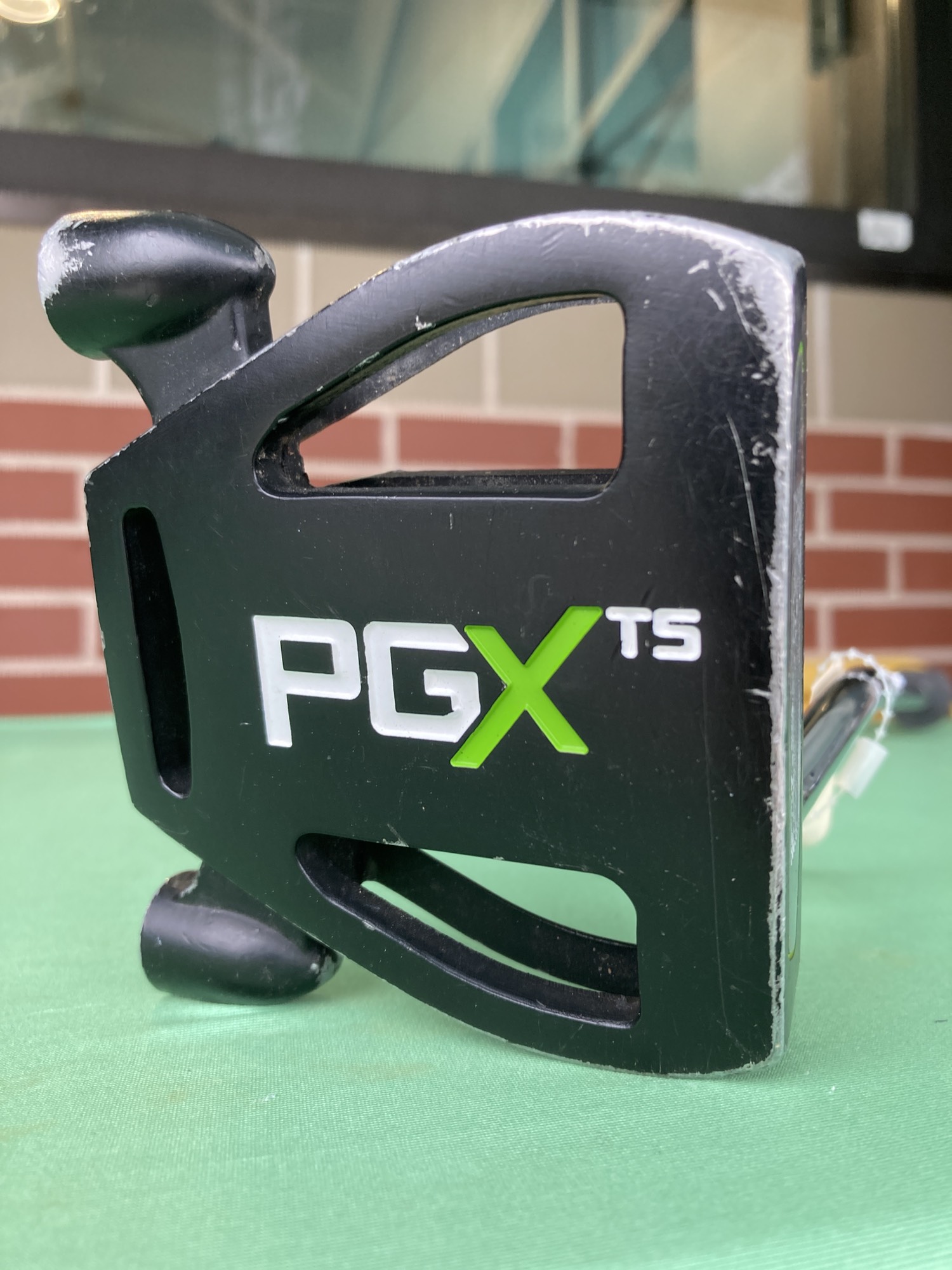 Used Men's Pinemeadow PGX SL Right Handed Mallet Putter 33" | SidelineSwap