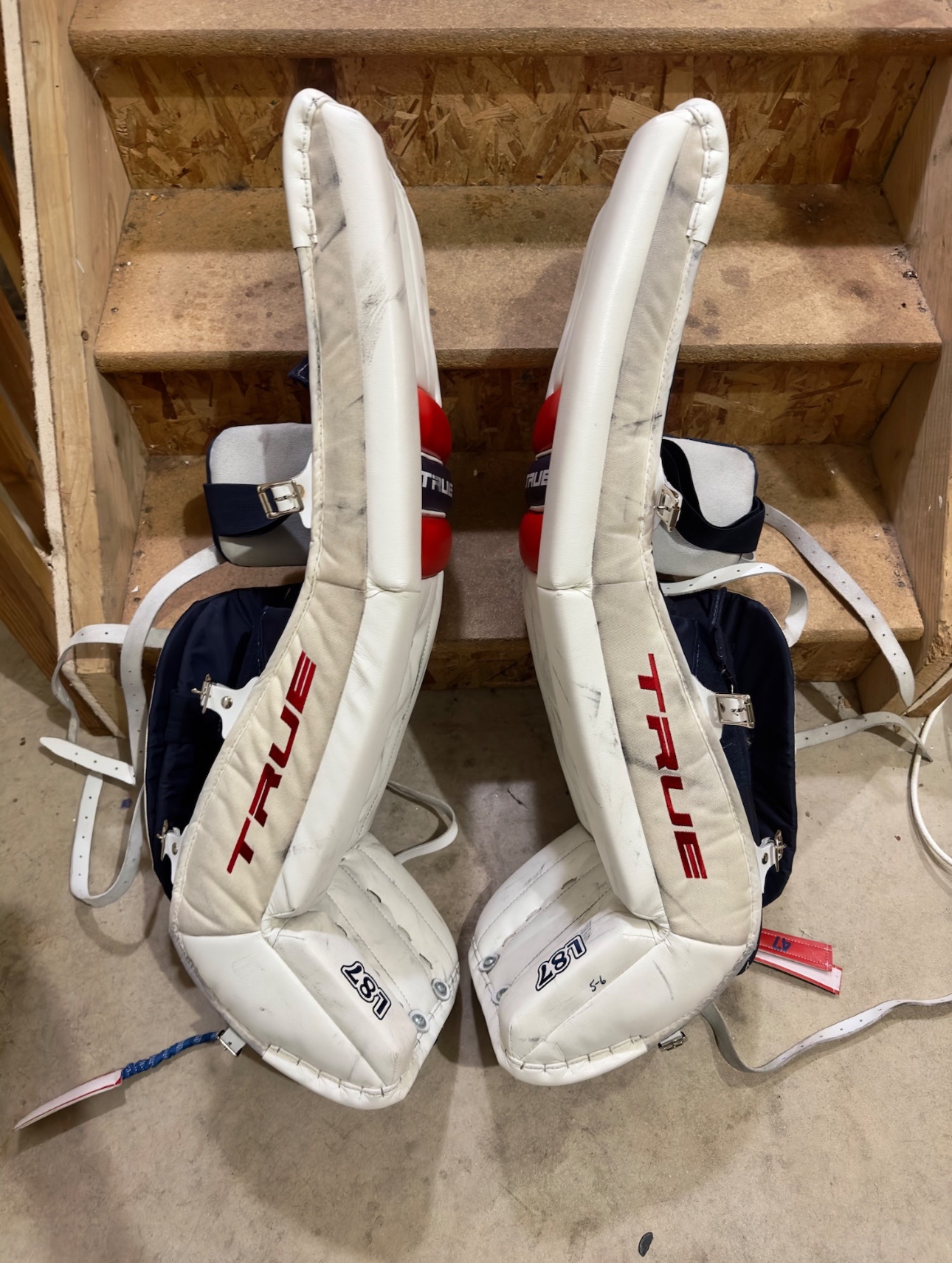 35" True Pro Stock L87 Goalie Full Set | SidelineSwap