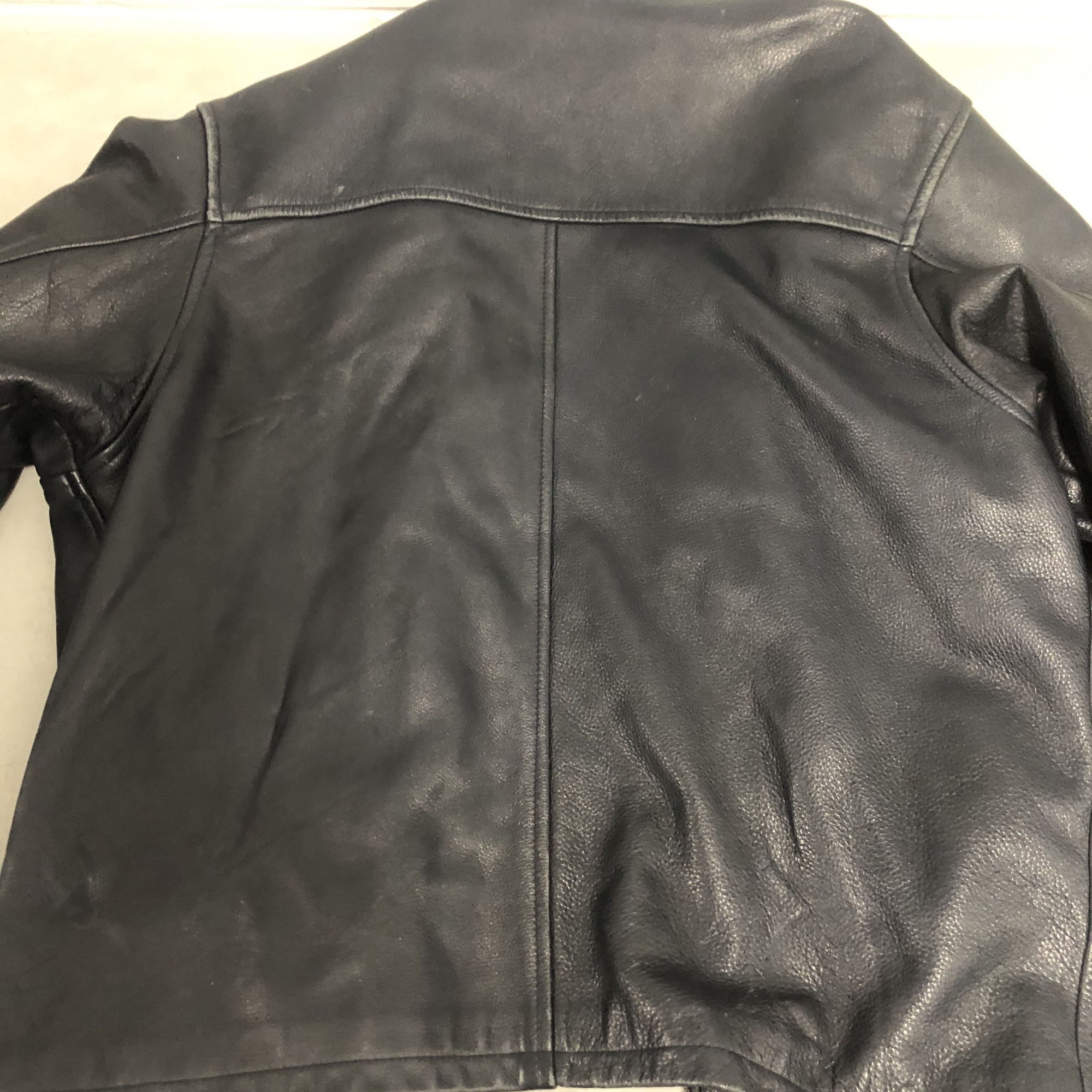 Nearly NEW Markham Waxers JrA XXL leather jacket | SidelineSwap