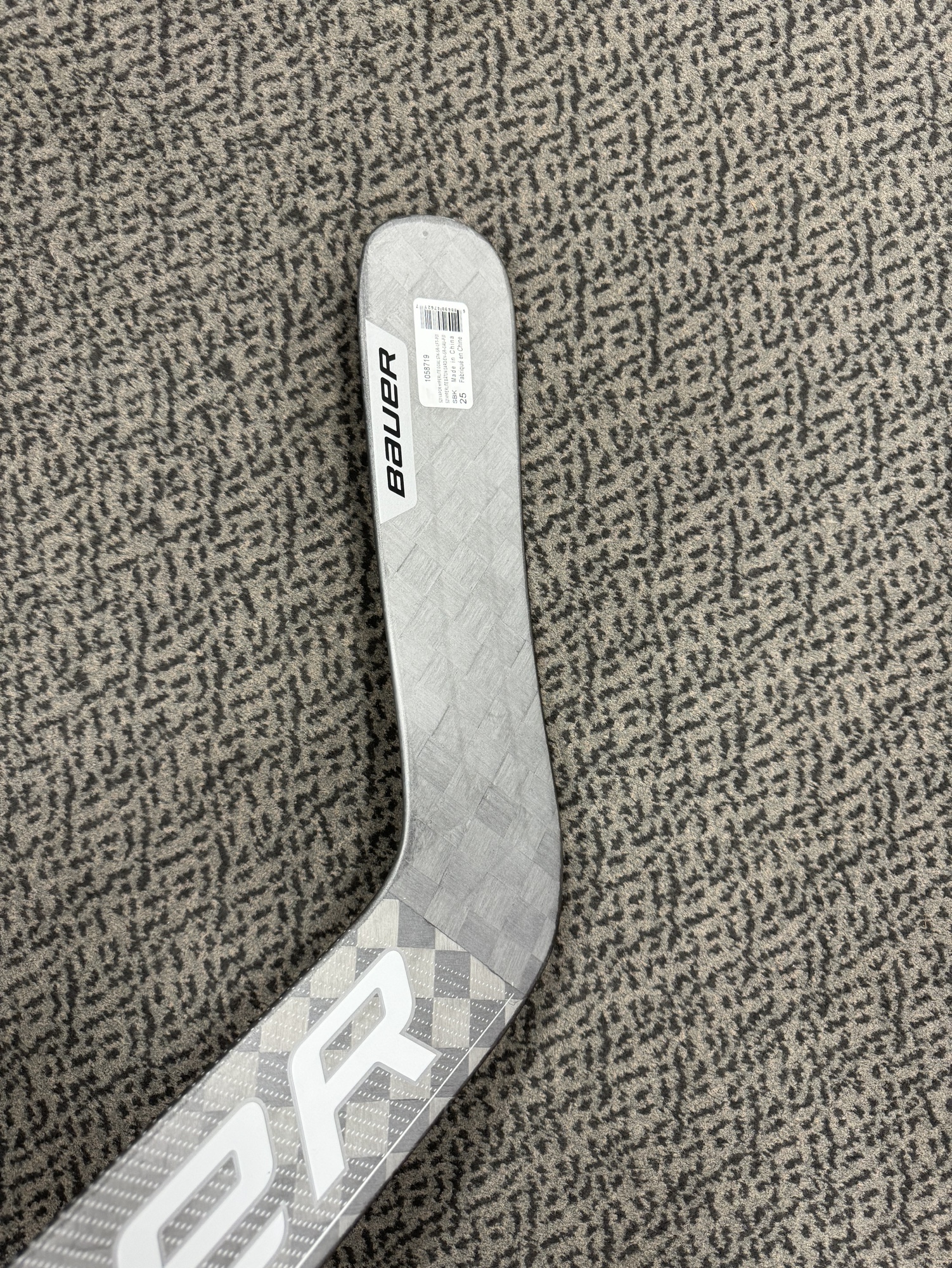 Bauer Hyperlite 25” P31 goal stick | SidelineSwap