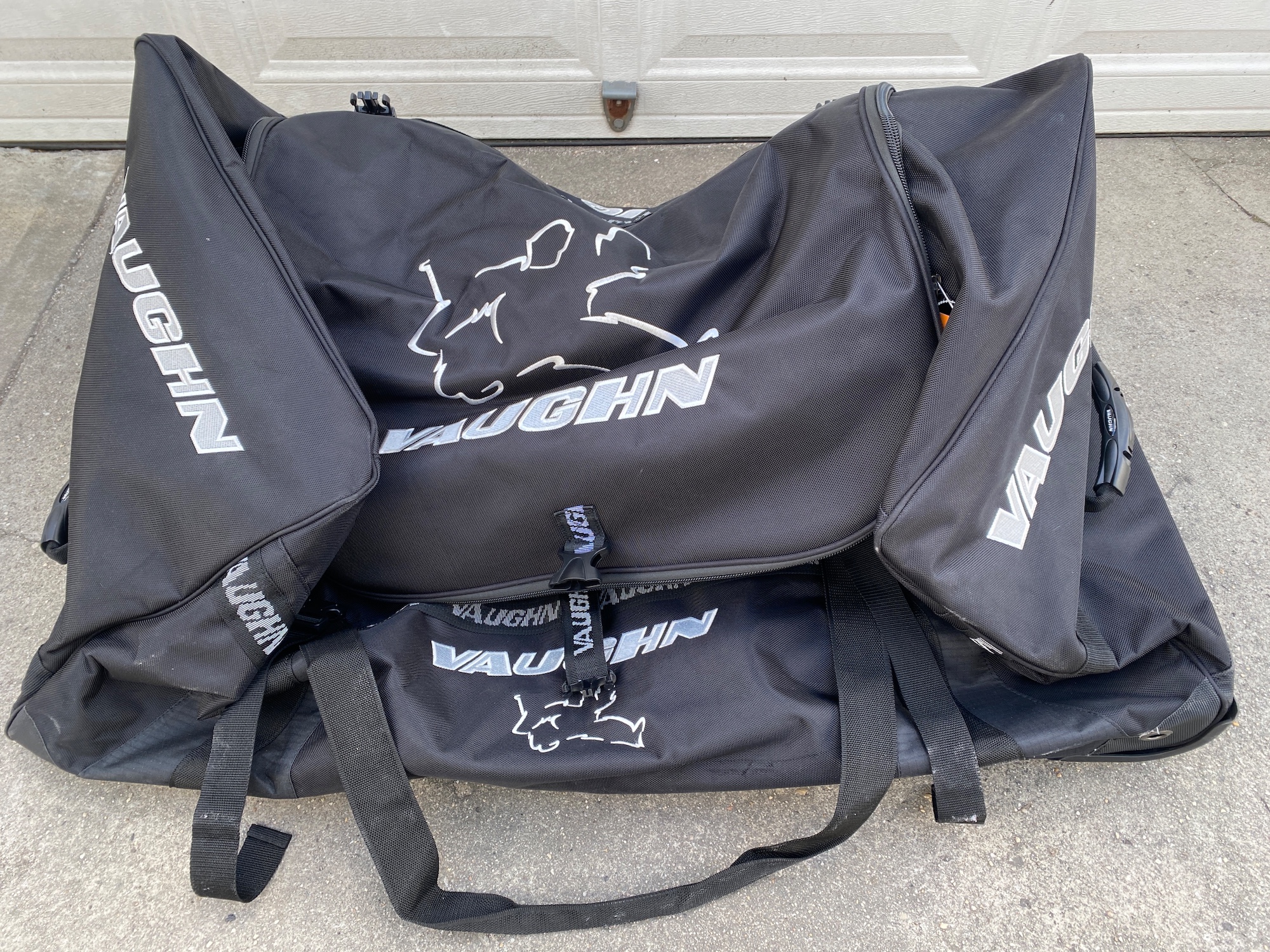 Vaughn V9 Hockey Goalie Wheeled Bag | SidelineSwap