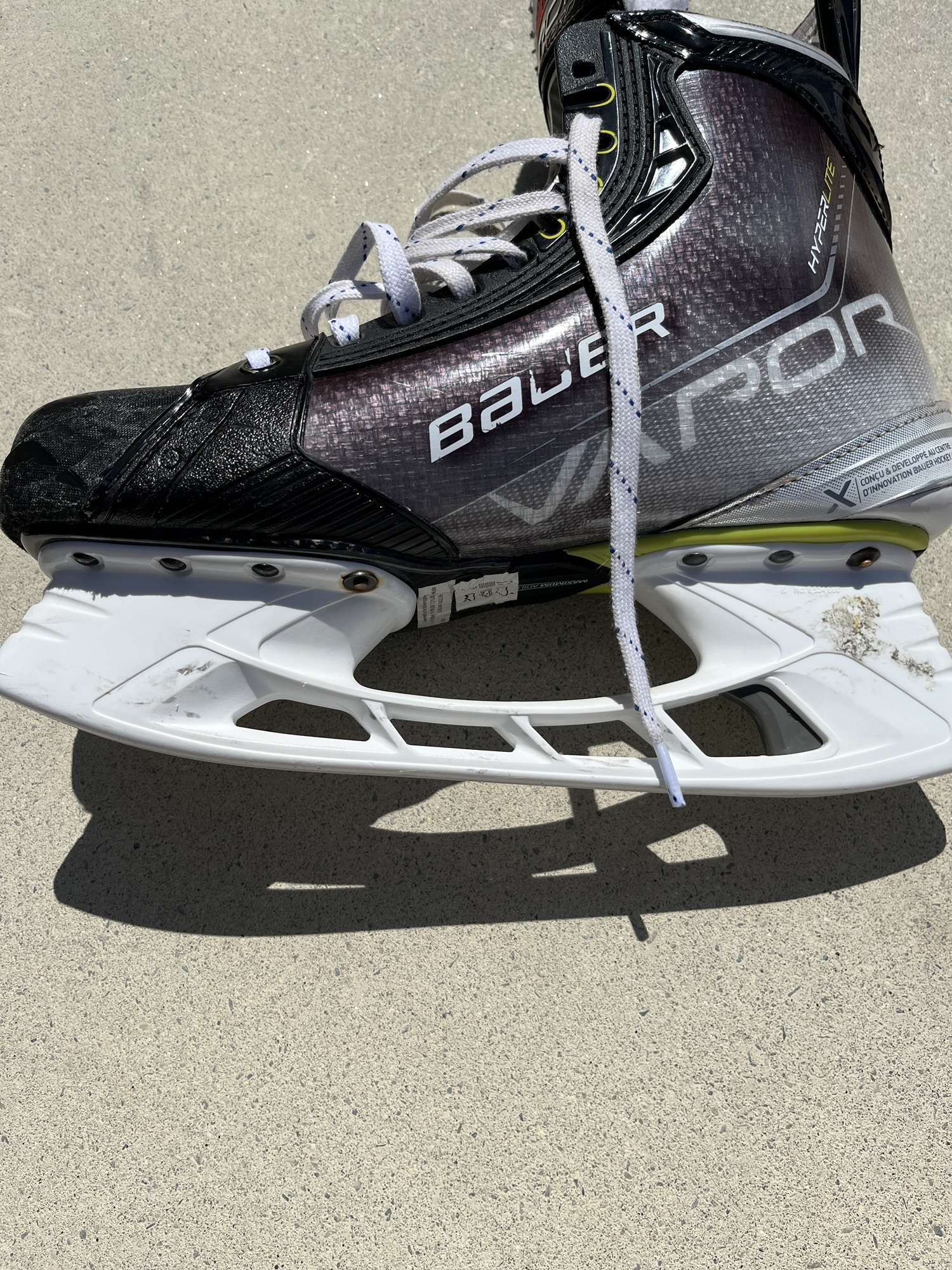 Bauer Hyperlite 8 fit 1 Skate | SidelineSwap