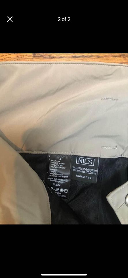 Like-New Women's Nils Ski Pants | SidelineSwap