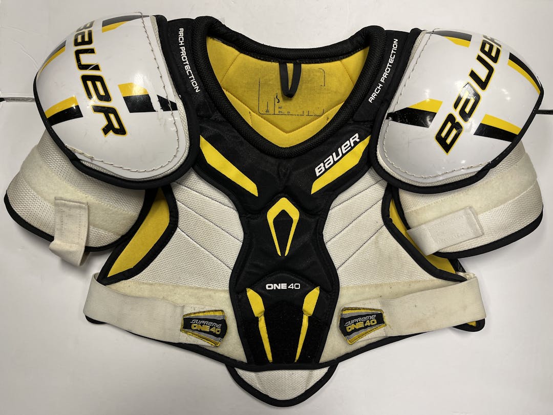 Used Bauer Supreme One 40 Lg Hockey Shoulder Pads | SidelineSwap