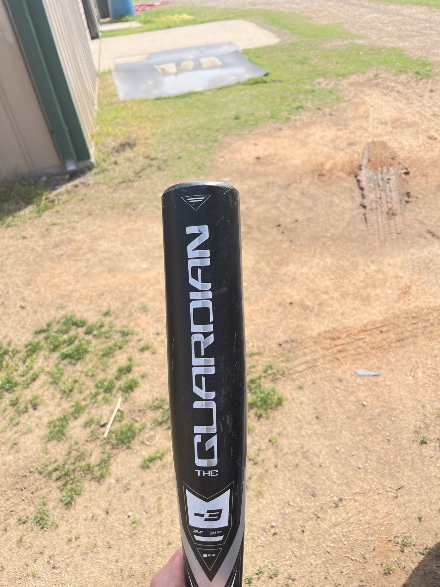 Used BBCOR Certified Stinger (-3) 31 oz 34" Guardian Bat | SidelineSwap