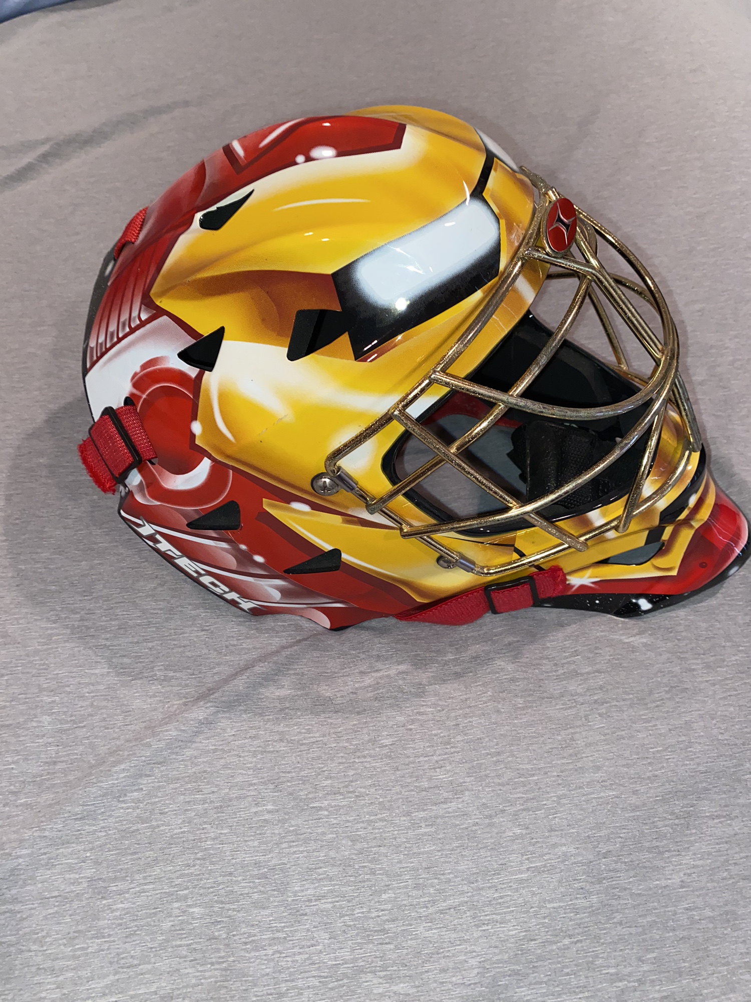 Used Itech 1400 Marvel Hero Iron Man Goalie Mask- Senior | SidelineSwap