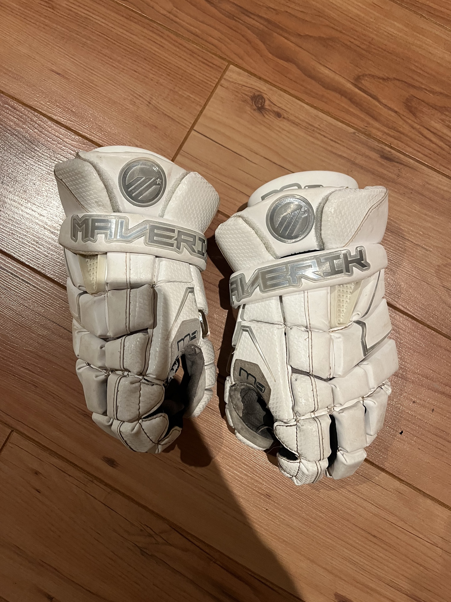 Maverick M4 Lacrosse Gloves | SidelineSwap