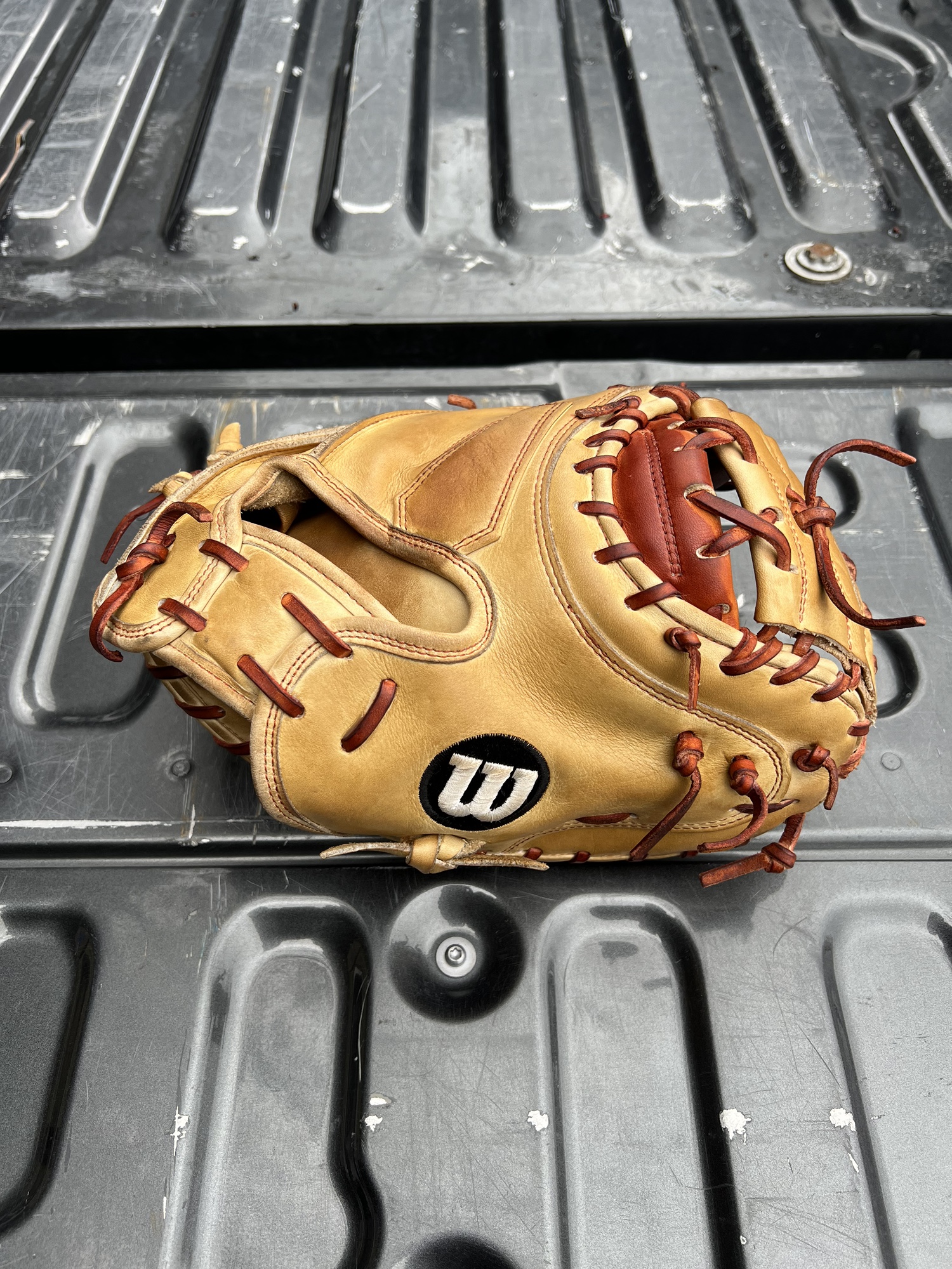 Used Catcher's 33.5" A2K M1 Baseball Glove | SidelineSwap