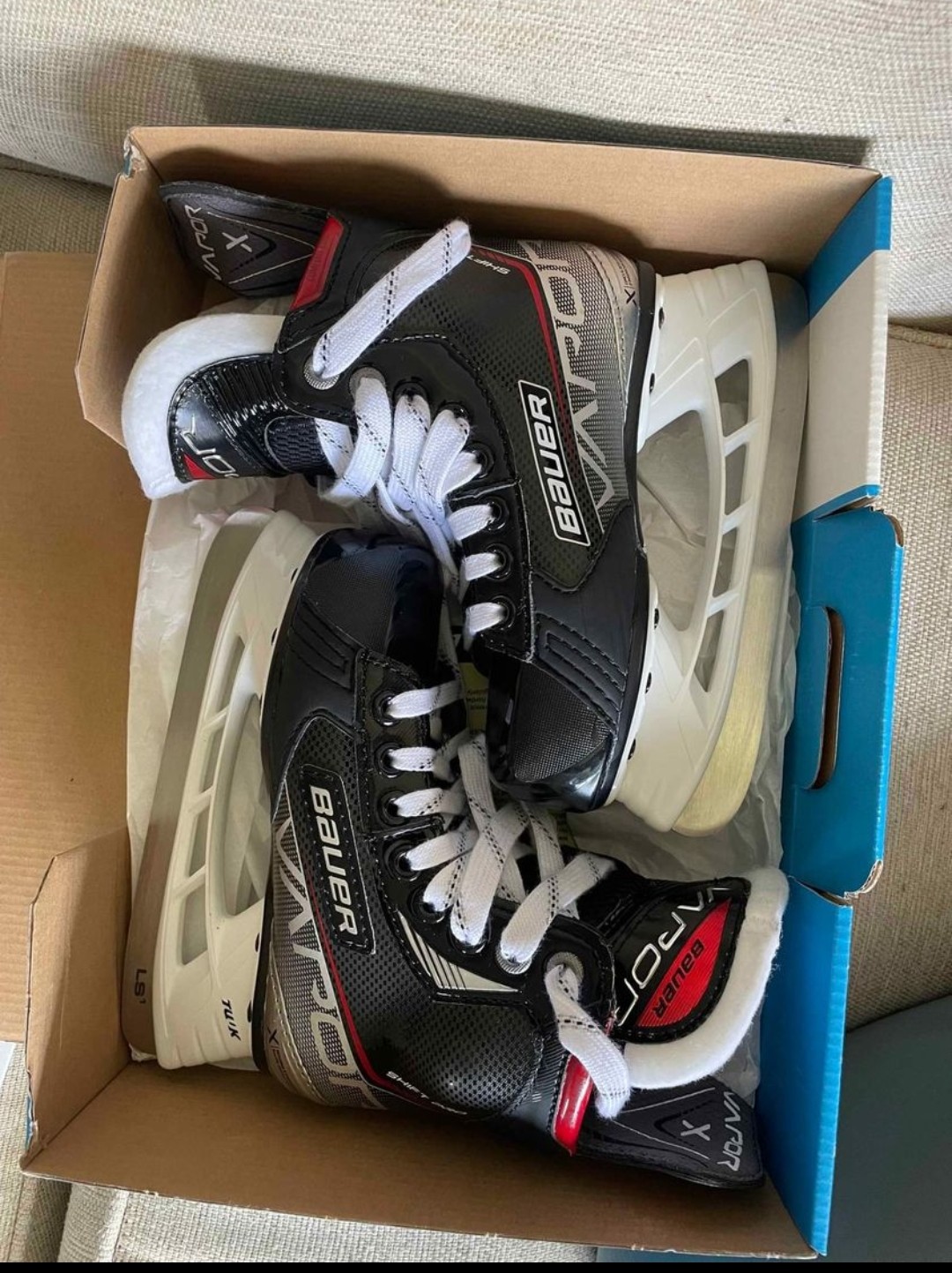 Youth New Bauer Vapor X Shift Pro Hockey Skates 12 | SidelineSwap