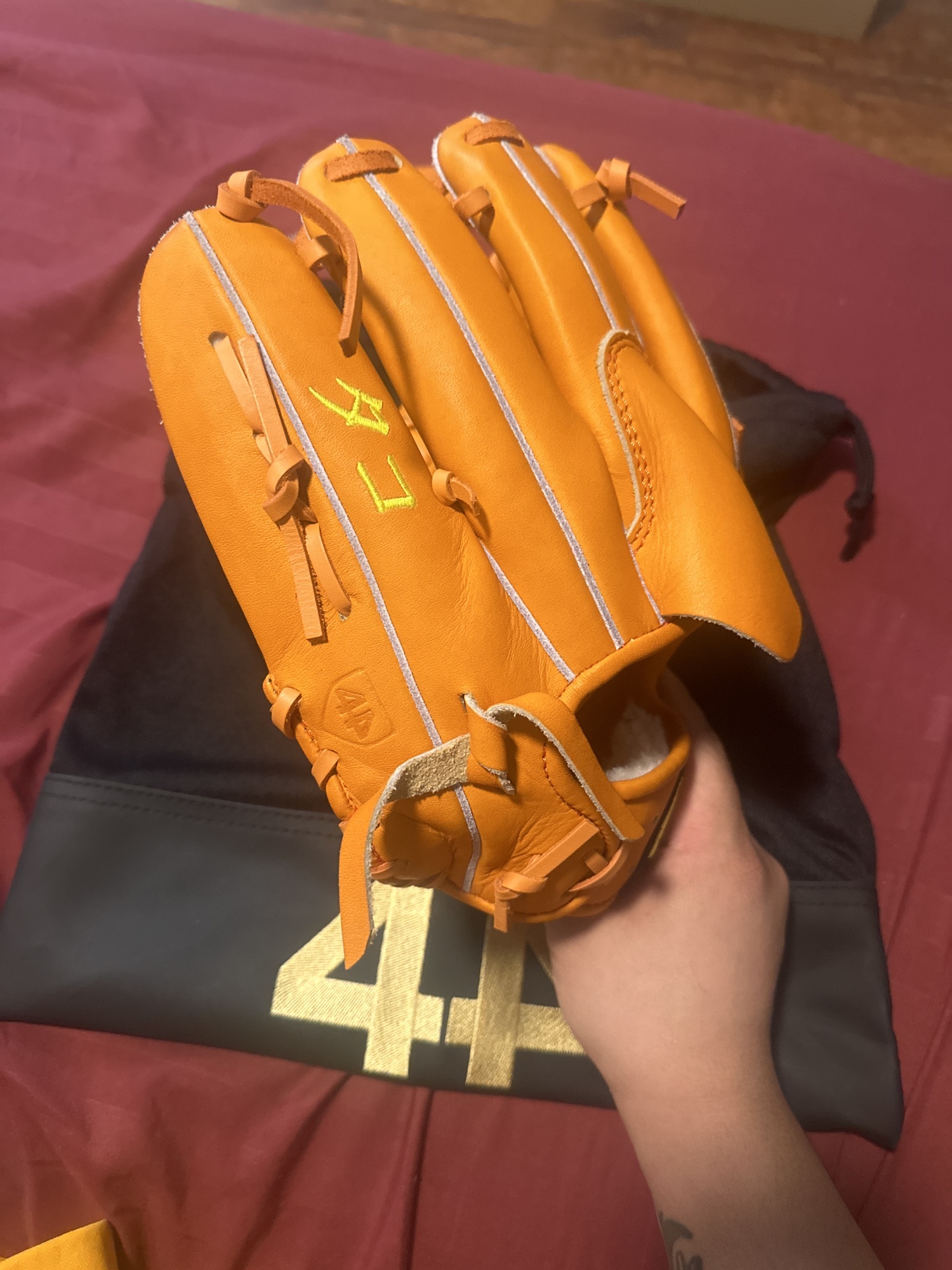2023 Infield 11.5" Japan select Baseball Glove | SidelineSwap