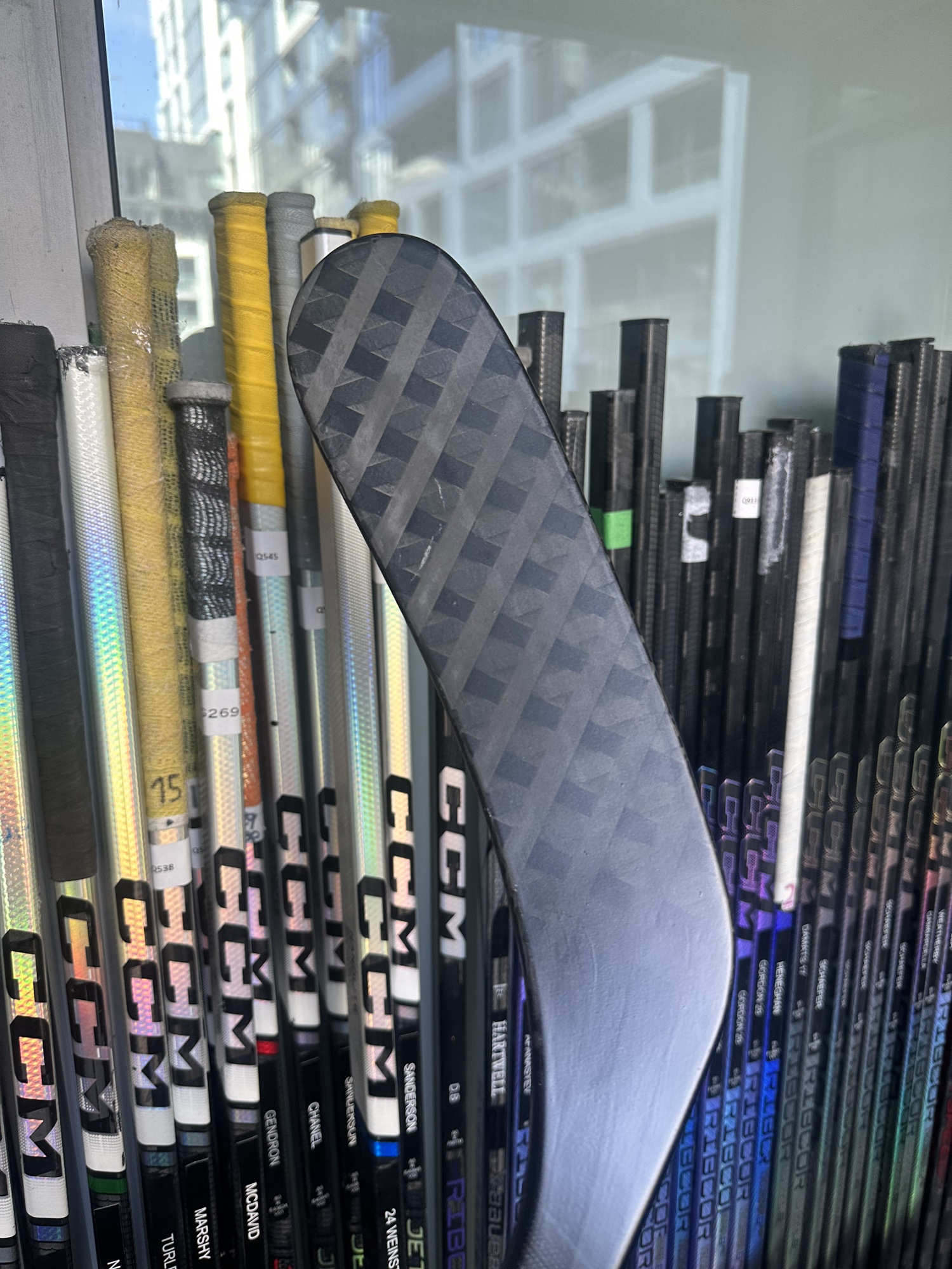 Senior Left Hand Pro Stock Jetspeed FT6 Pro Hockey Stick | SidelineSwap