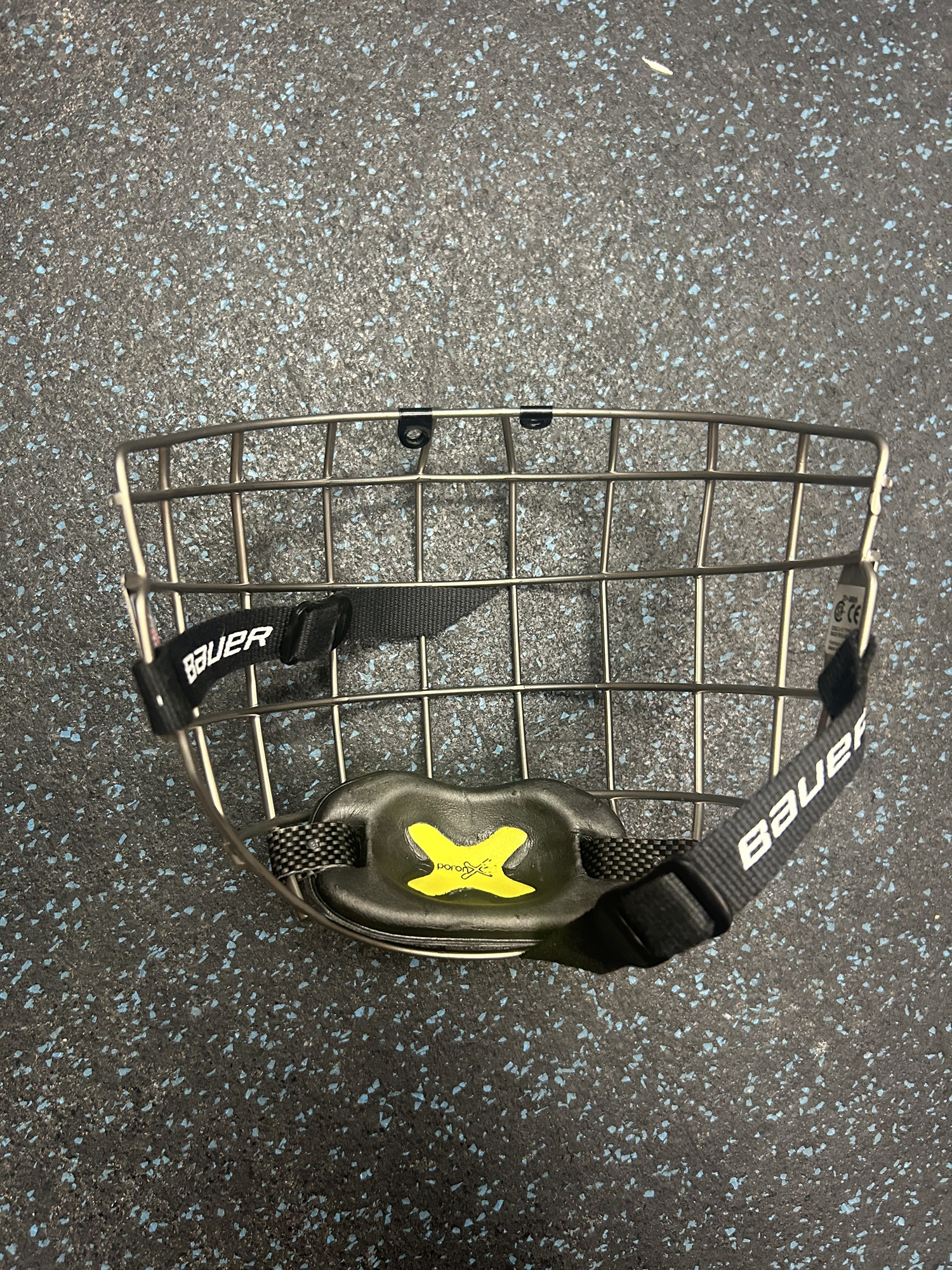 New BAUER Helmet Cage Re-Akt Titanium ICE HOCKEY Fits CCM | SidelineSwap