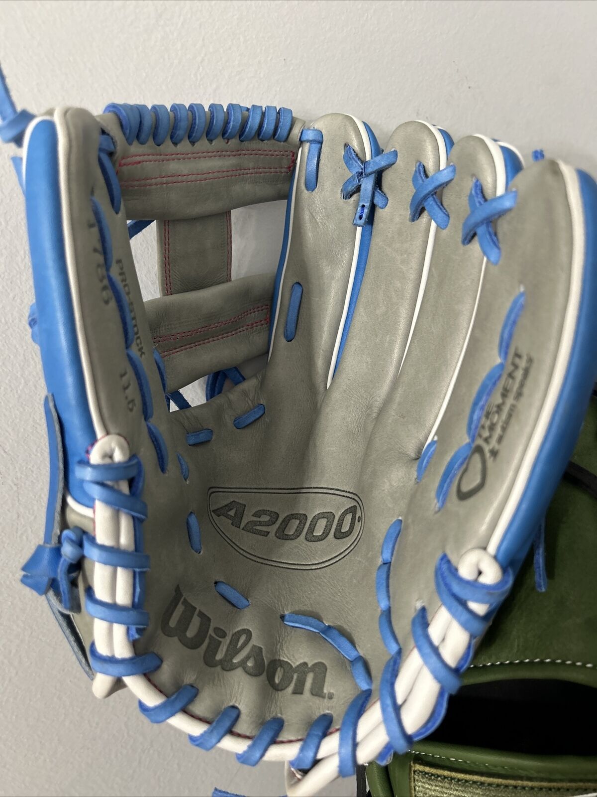 2024 Wilson Autism Speaks A2000 1786 Infield Baseball Glove 11.5 ...