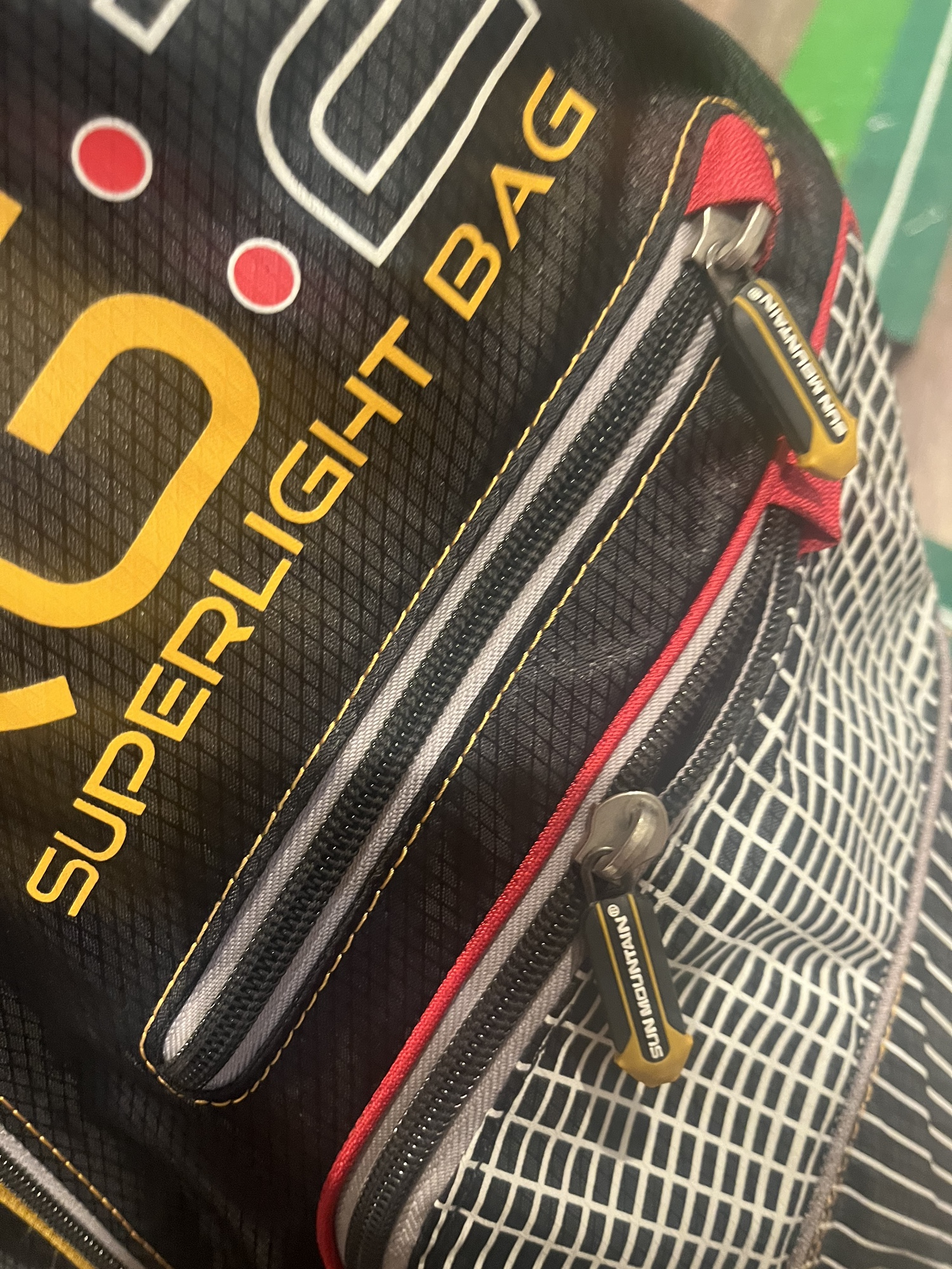 Sun Mountain Bag Superlight Stand Bag | SidelineSwap