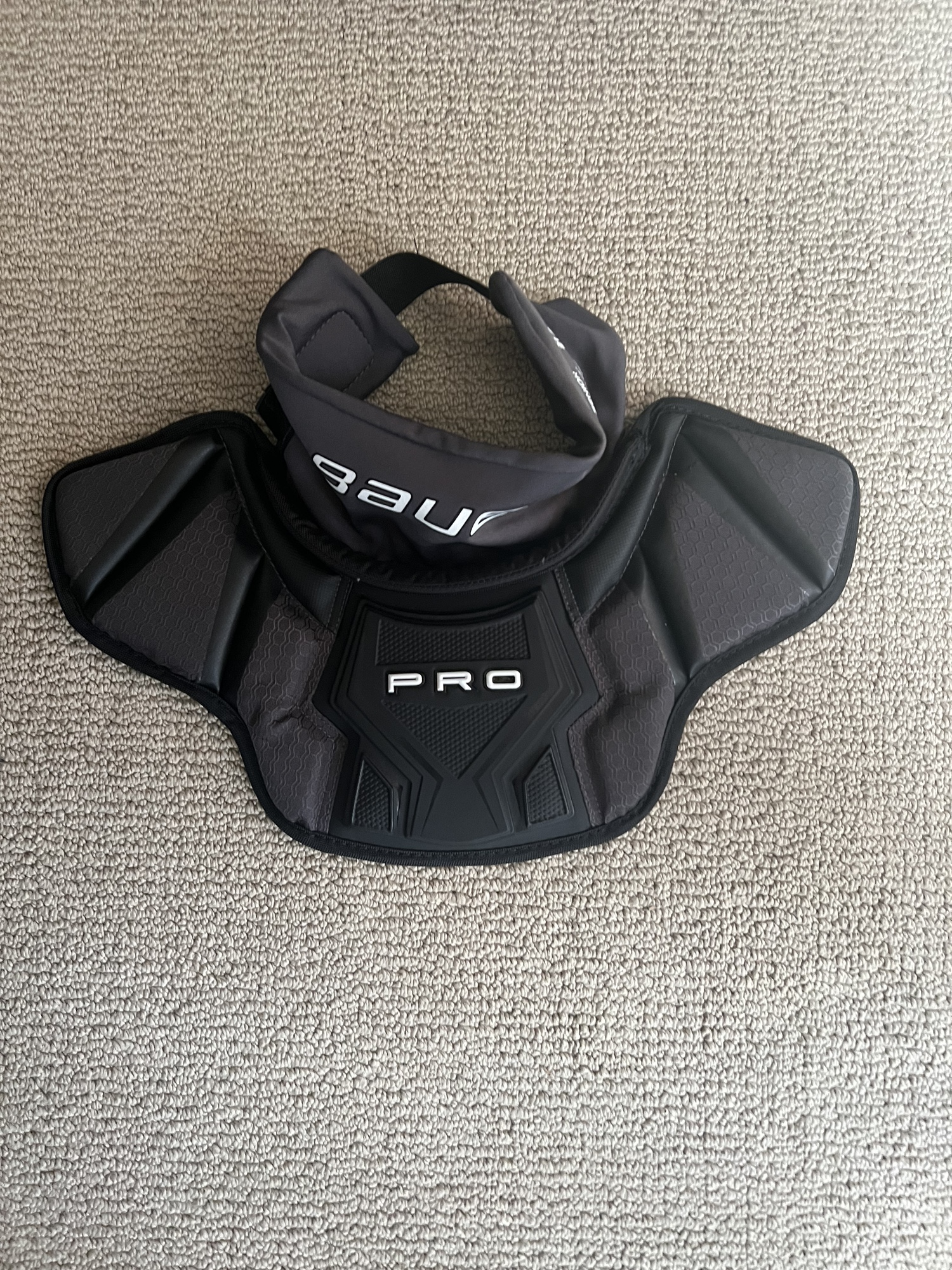 Senior Bauer Pro Goalie Neck Guard | SidelineSwap