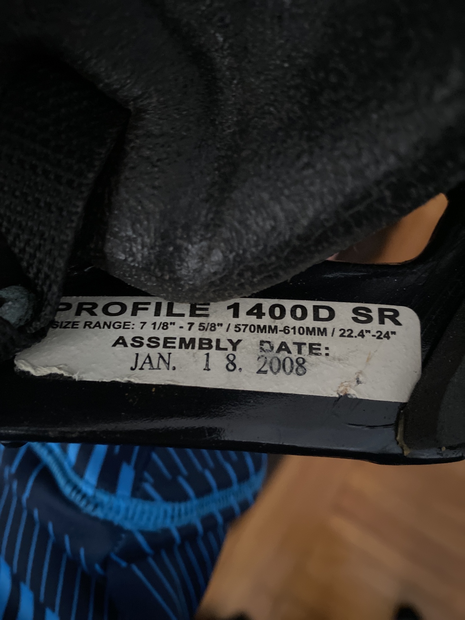 Used Itech 1400 Marvel Hero Iron Man Goalie Mask- Senior | SidelineSwap