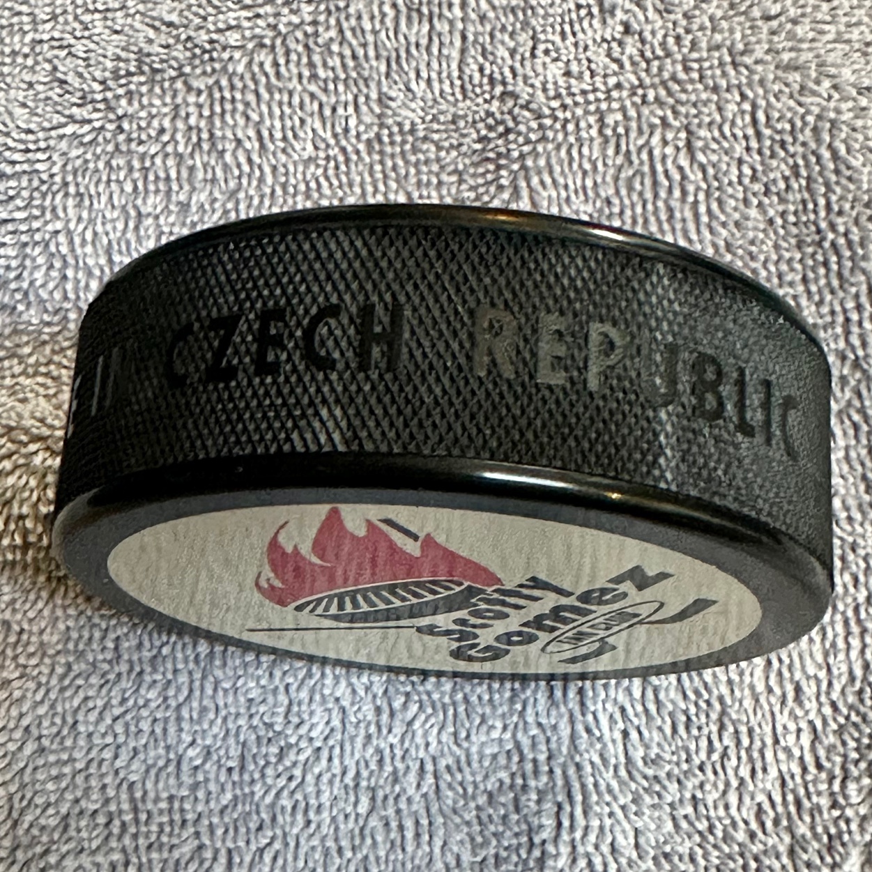 Vintage New Jersey Devils “Scotty Gomez Fan Club” Hockey Puck ...
