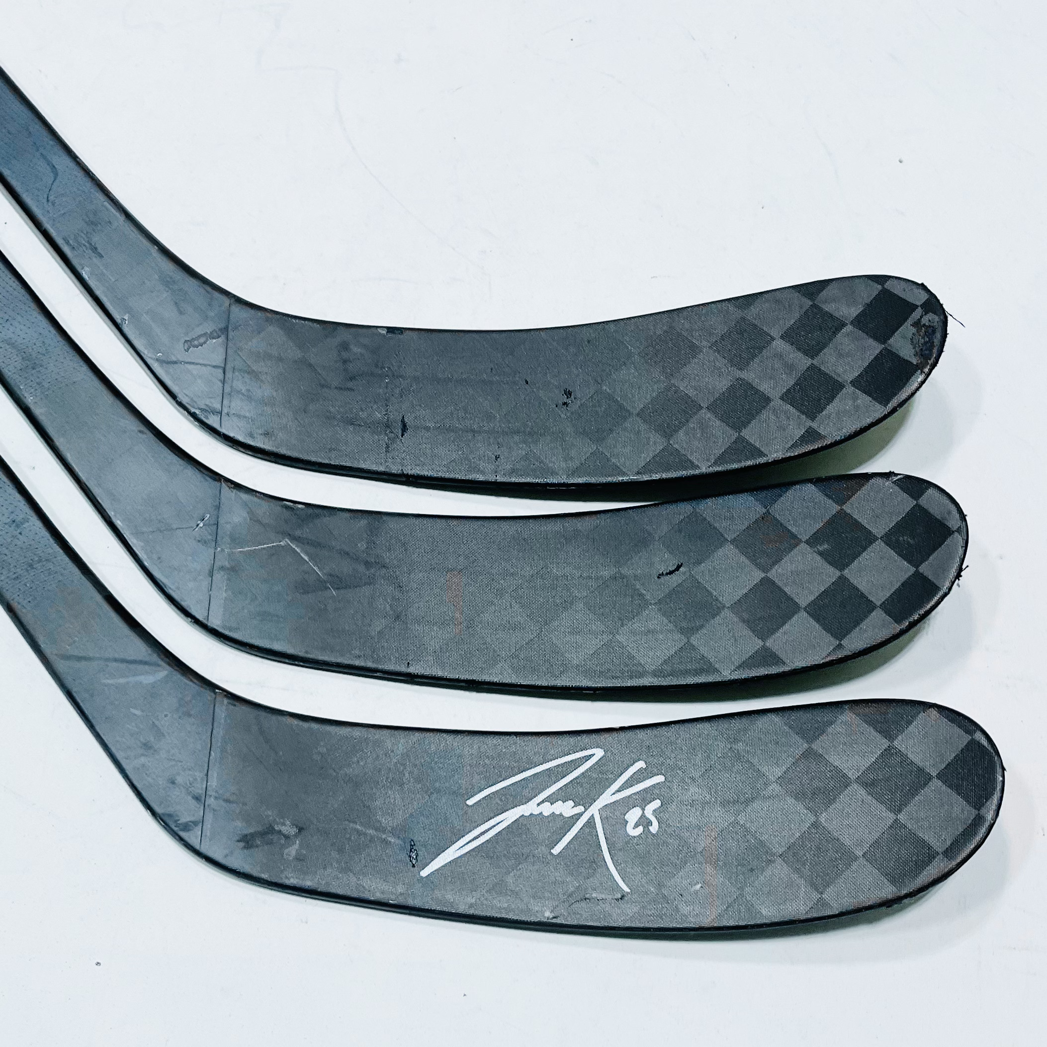 2 Pack CCM Ribcore Trigger 7 Pro Hockey Stick-LH-P28-80 Flex-Grip ...