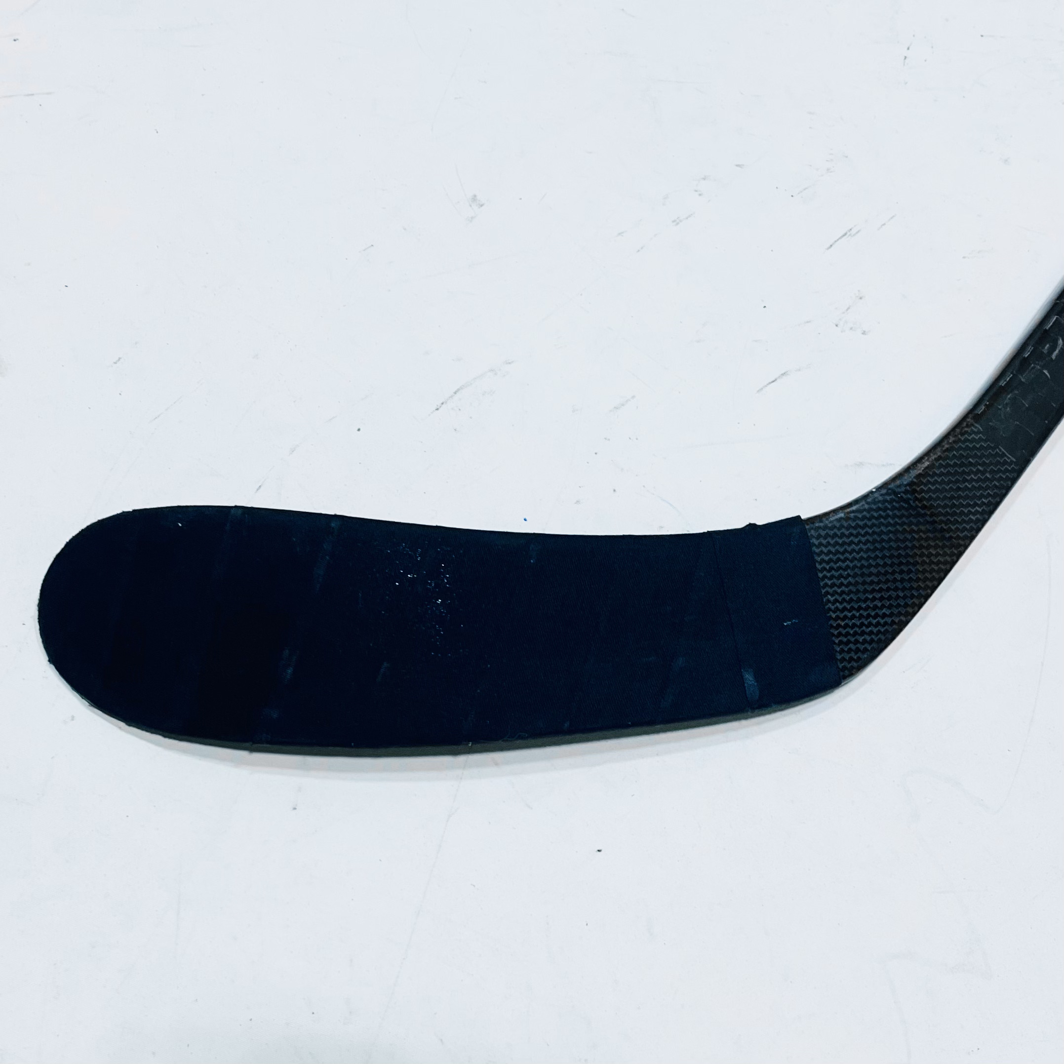 Custom Black Bauer Vapor Hyperlite (G3) Hockey Stick-LH-77 Flex-Kuch ...