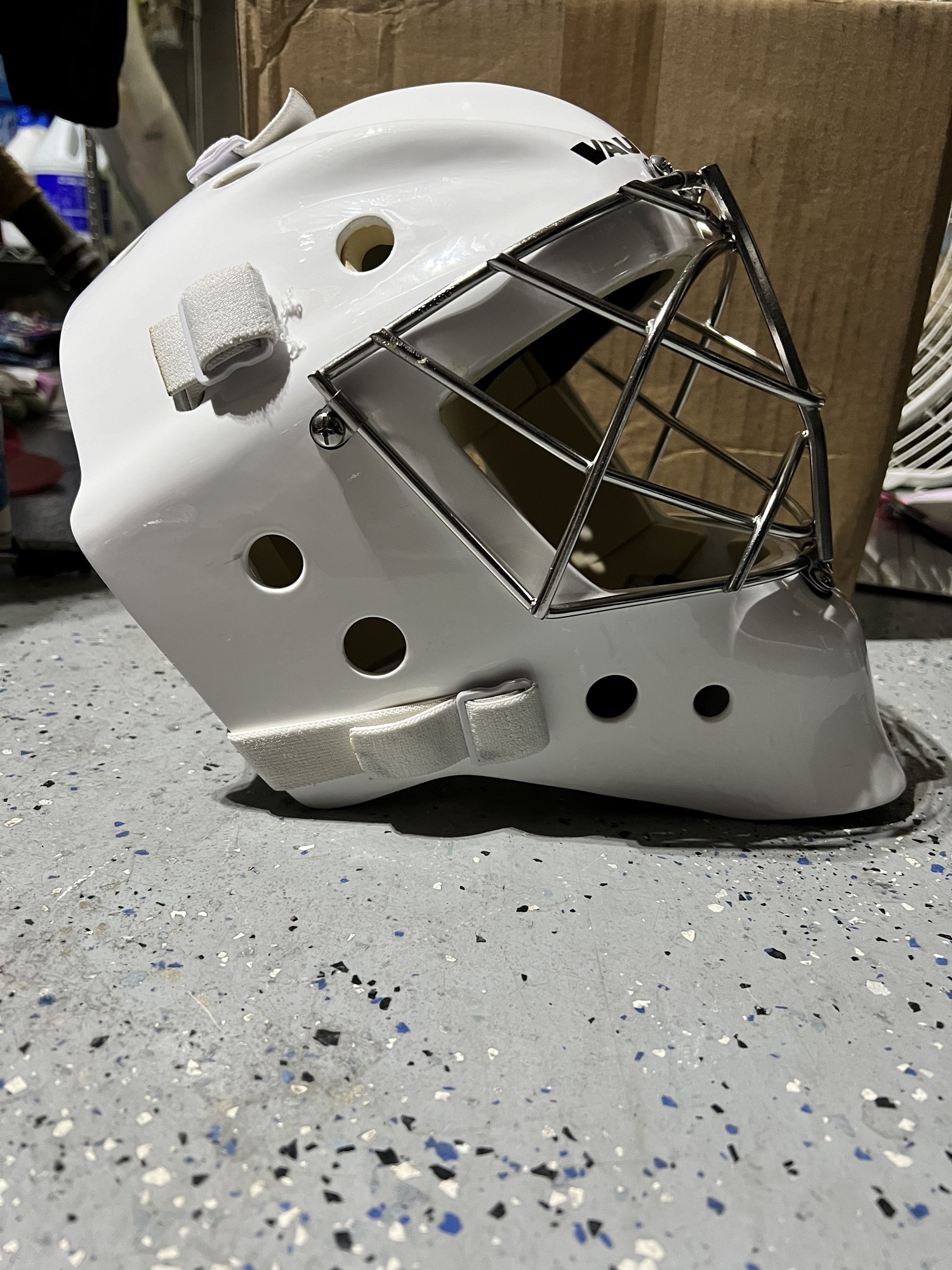 Vaughn VM Pro’s choice mask | SidelineSwap