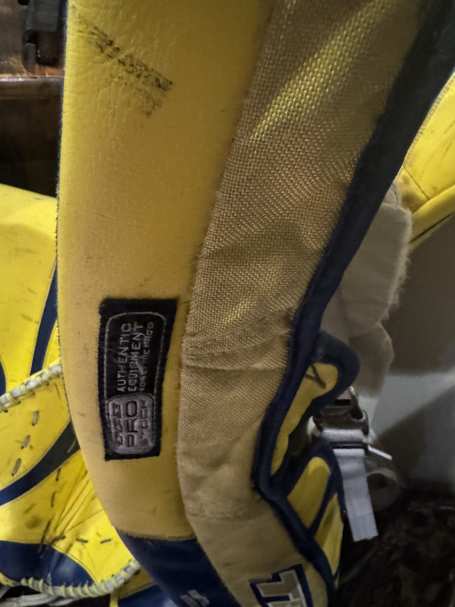 TPS RESPONSE R8 goalie set | SidelineSwap