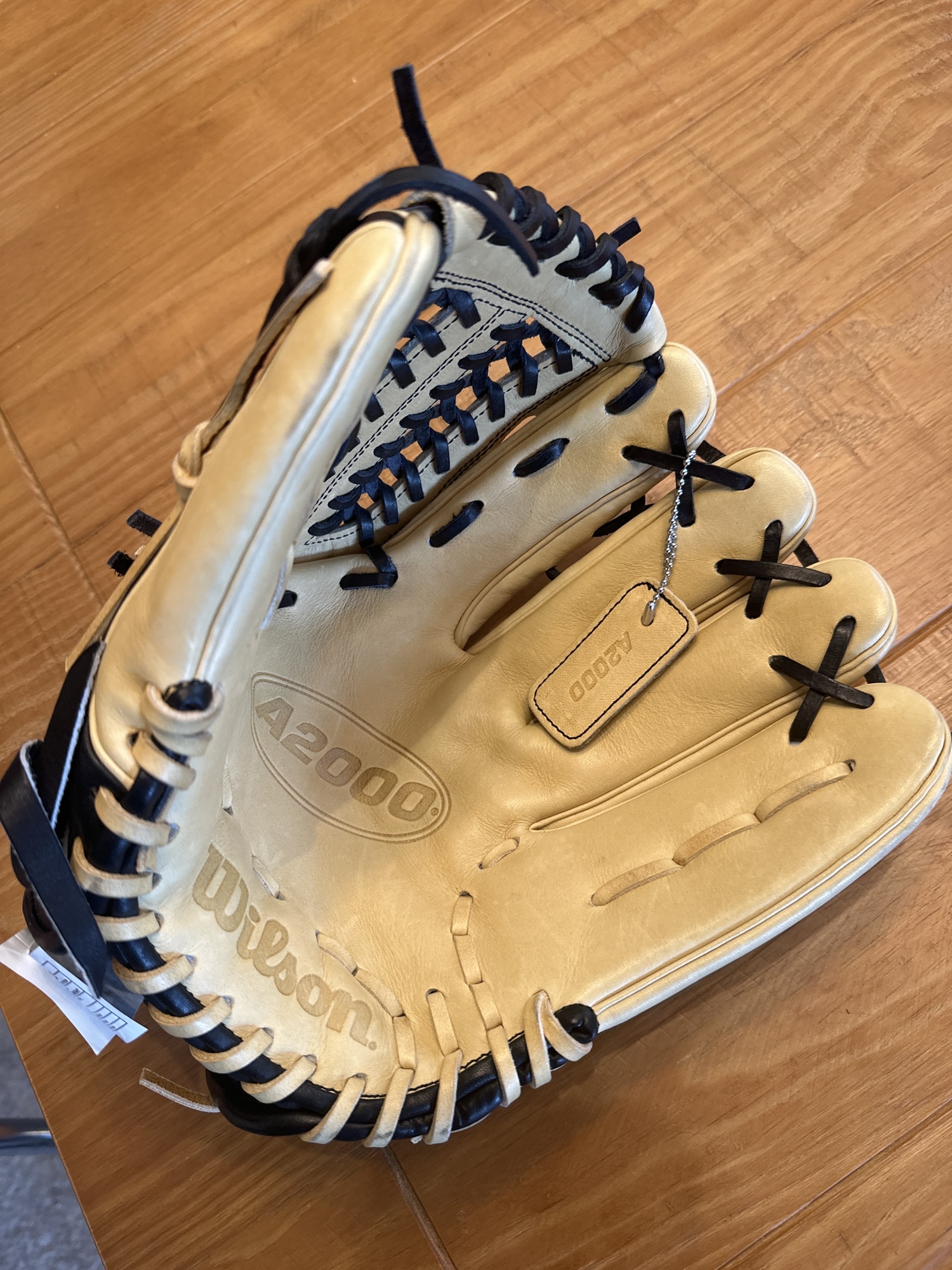 Wilson A2000 D33 Tan/Black/Red 11.75 Brand New with Tag- Free Shipping ...