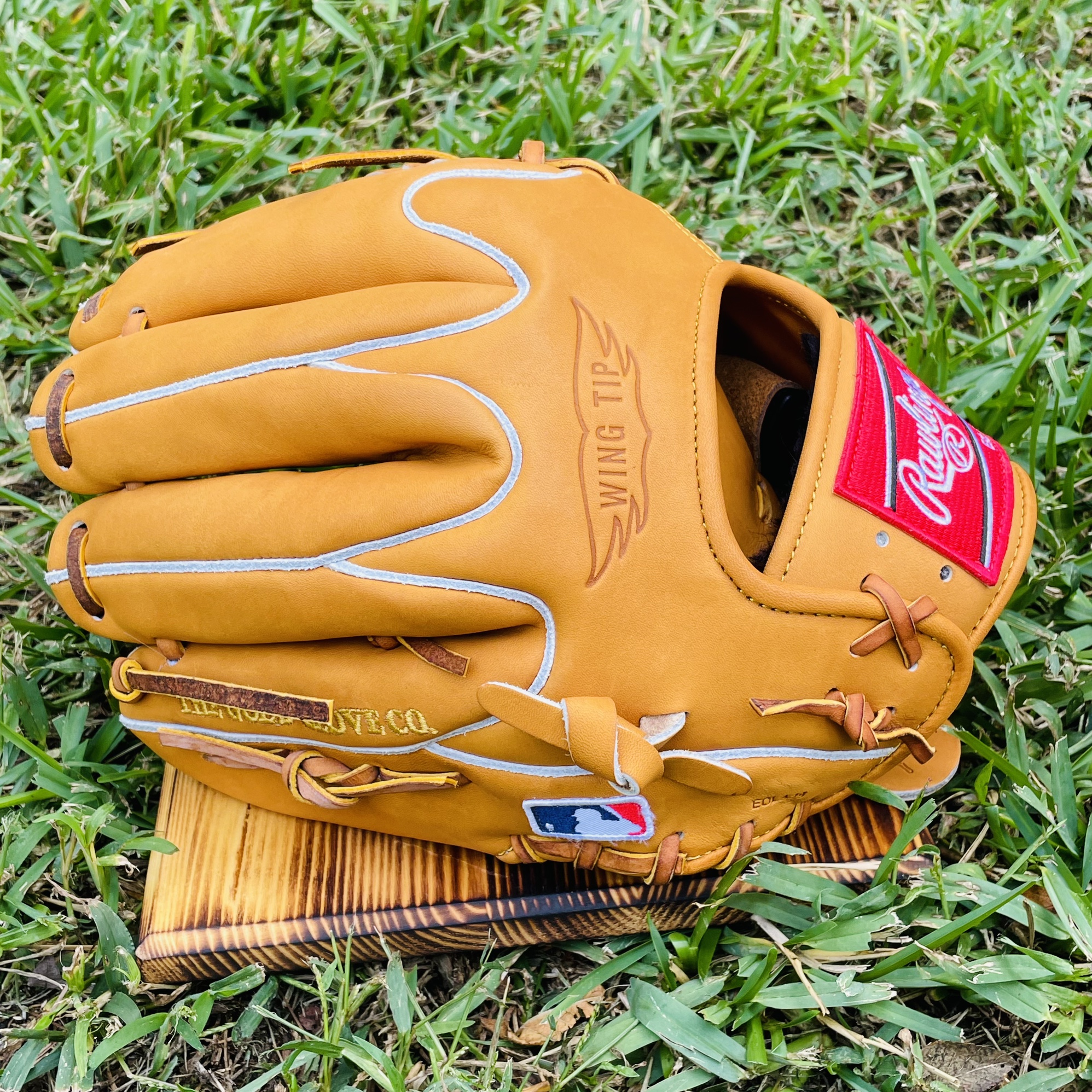 NWT Rawlings Heart of the Hide 11.5" Japan Tan Wingtip Baseball Glove ...