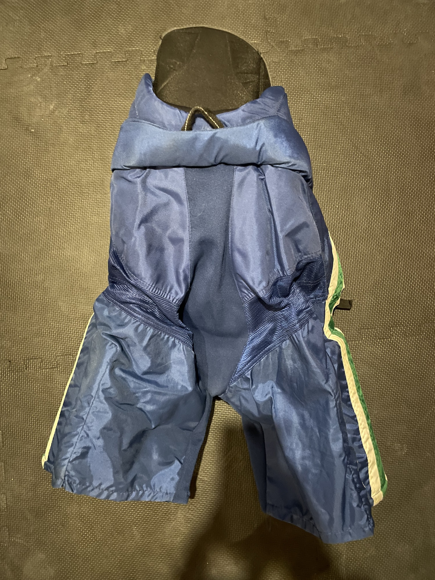 Vancouver Canucks Bauer Nexus Hockey Pants Senior Large Blue Pro Stock ...