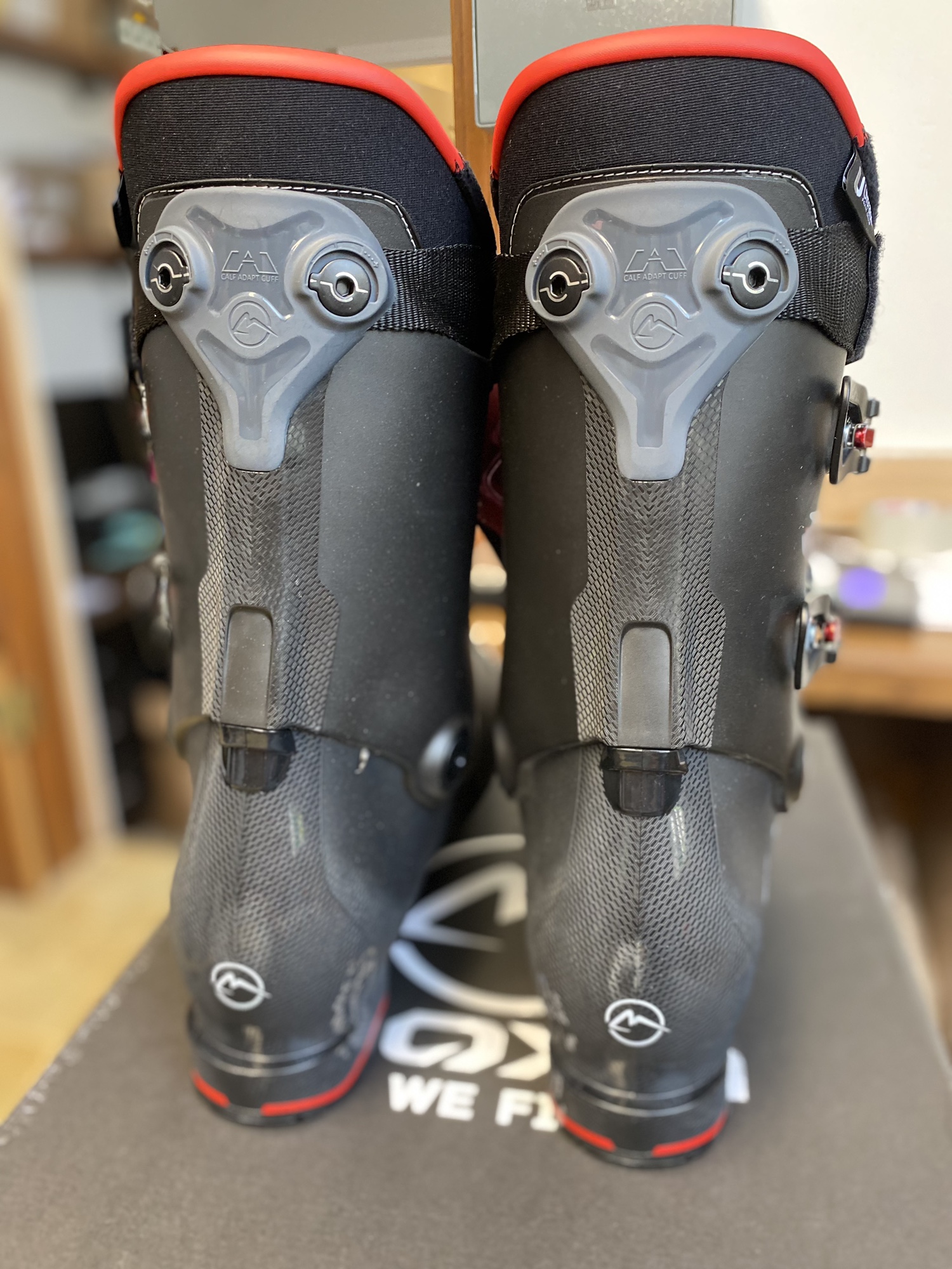 Men’s Roxa RFIT 80 Ski Boots 32.5 | SidelineSwap