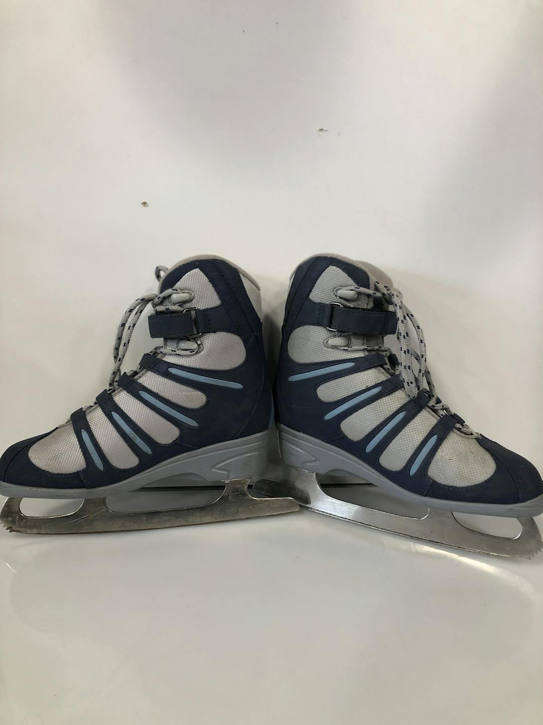 Used Soft Tec Senior 6 Ice Skates Soft Boot Skates | SidelineSwap