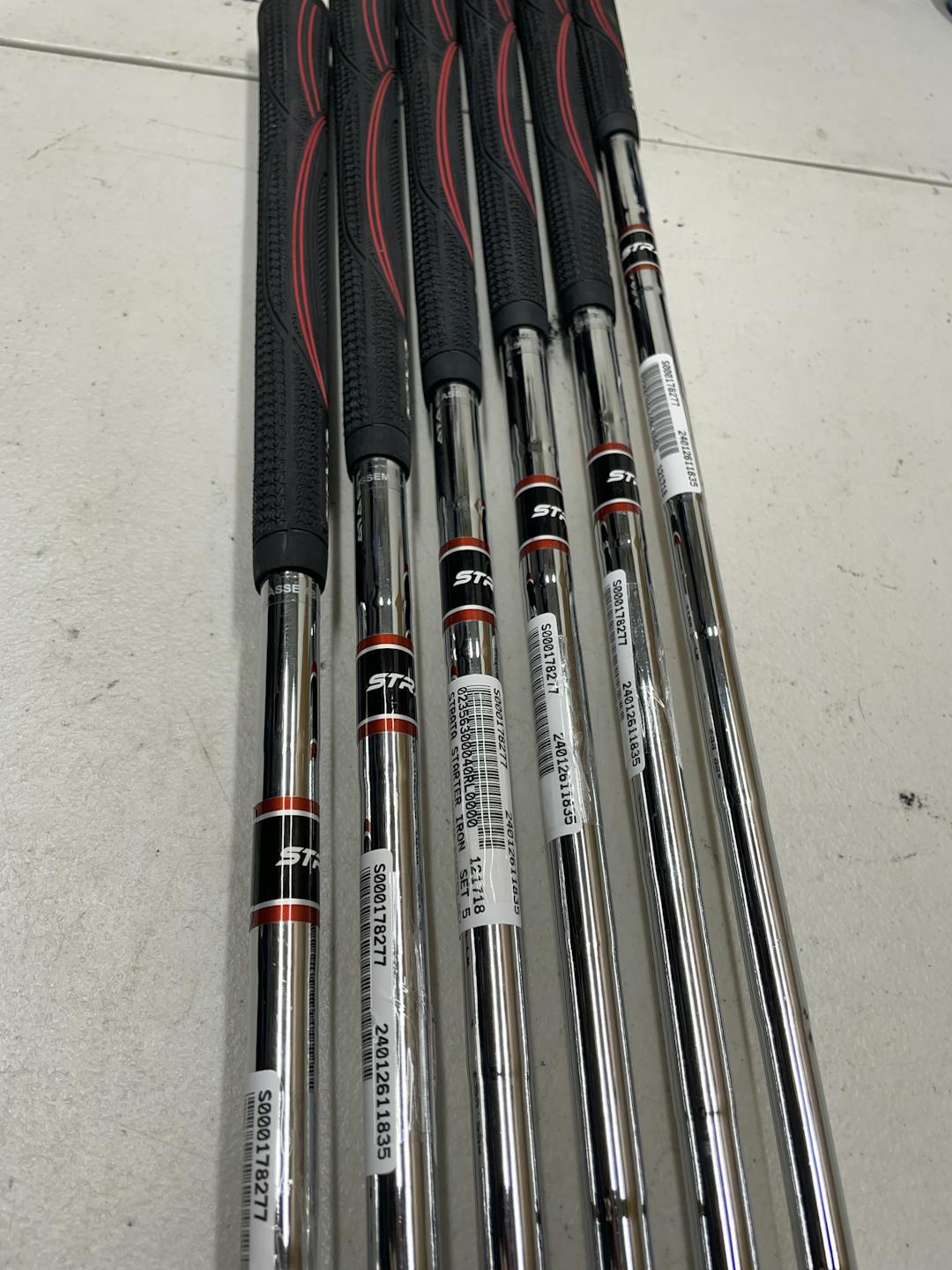Used Strata Strata Starter Set 5i-pw Regular Flex Steel Shaft Iron Sets ...