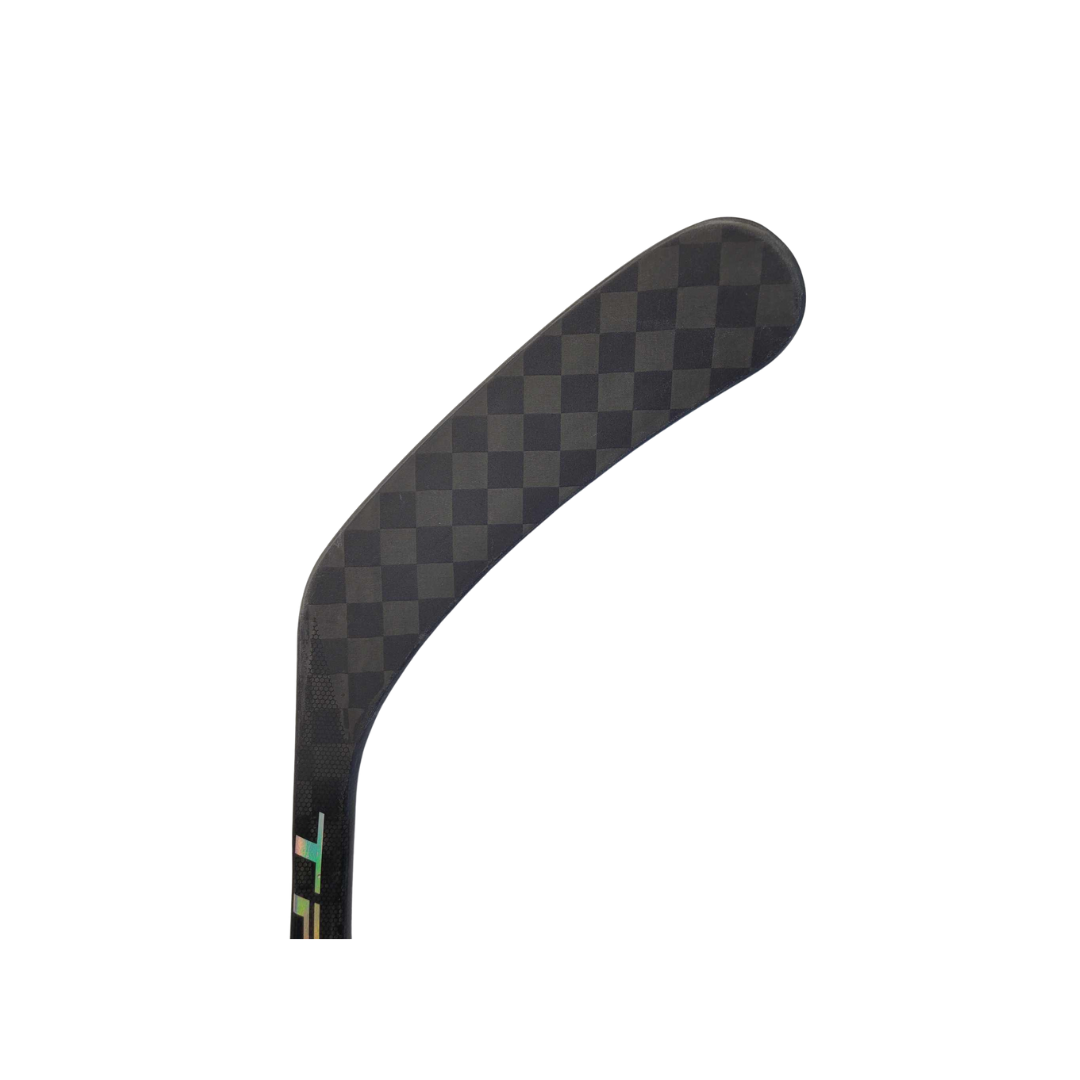 True Catalyst 9X Pro Stock Stick RH P92M 90 Flex | SidelineSwap